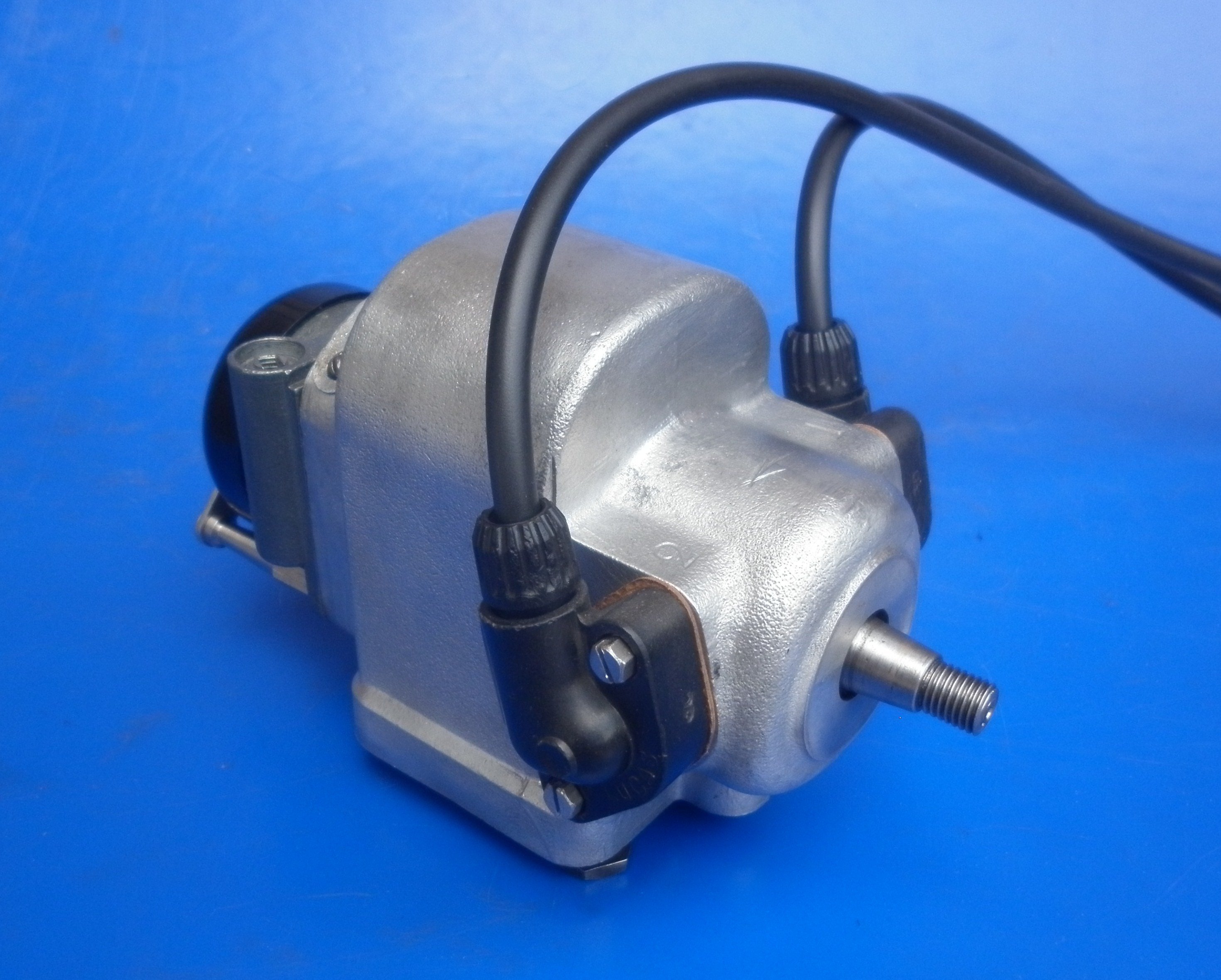 Help identifying Lucas magnetos