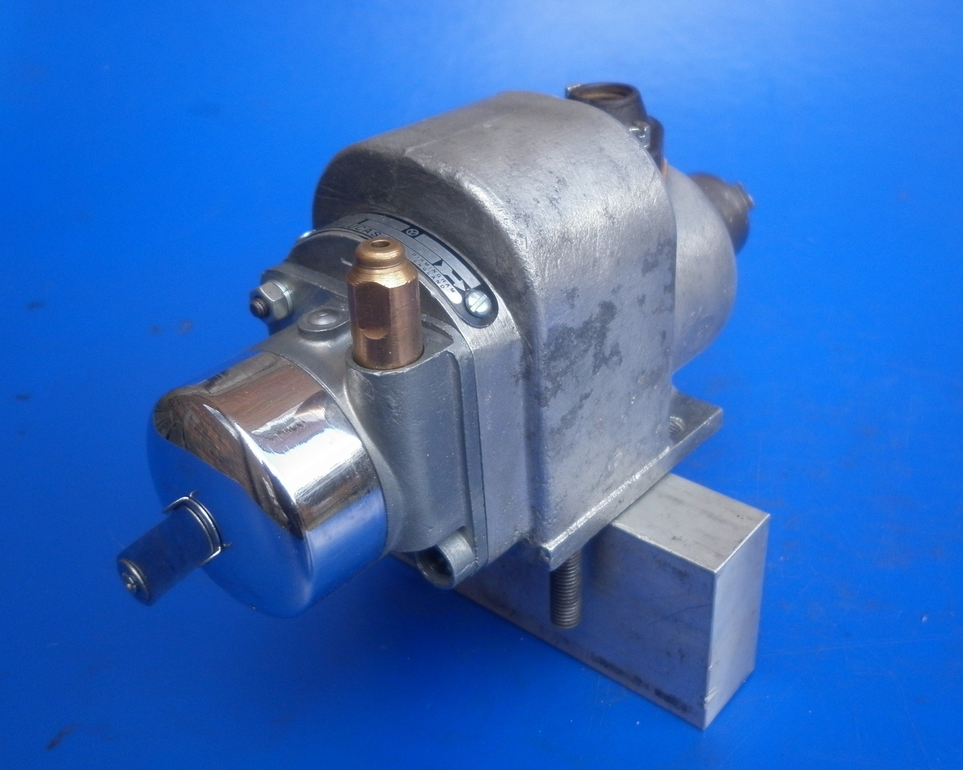 Help identifying Lucas magnetos