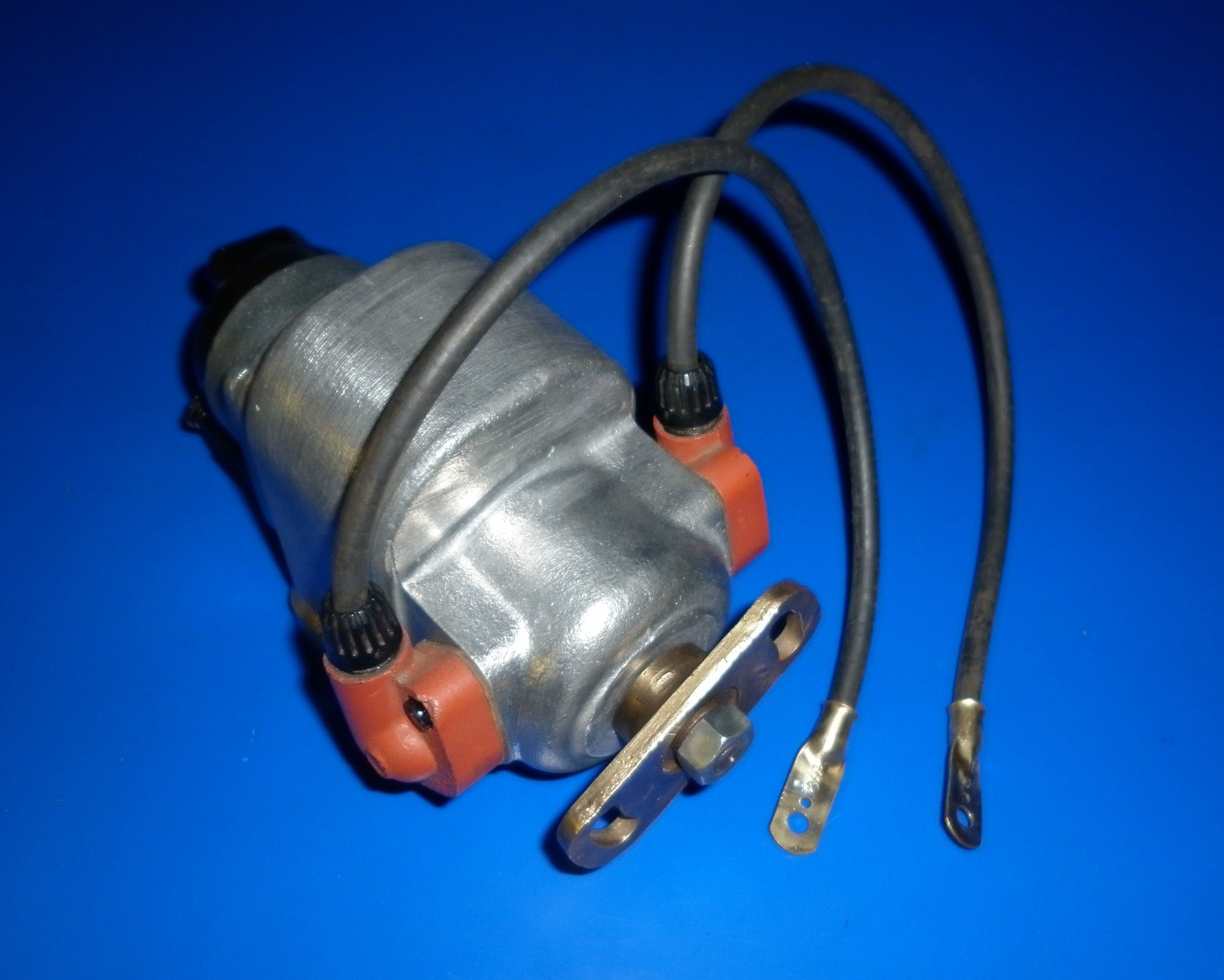 Help identifying Lucas magnetos