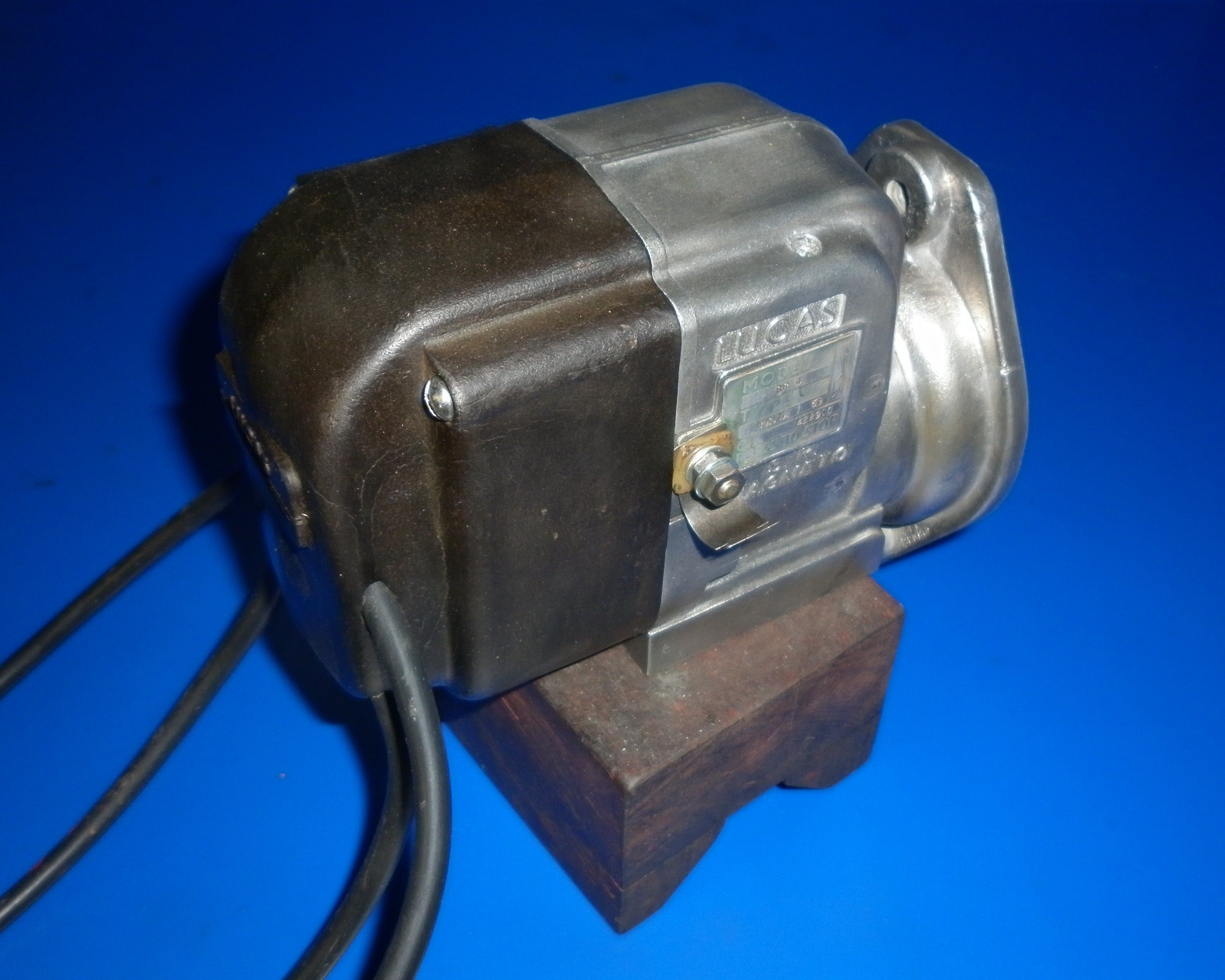 Help identifying Lucas magnetos