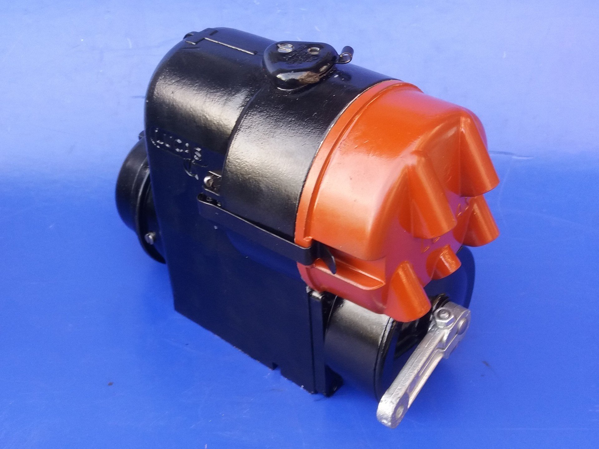 Help identifying Lucas magnetos