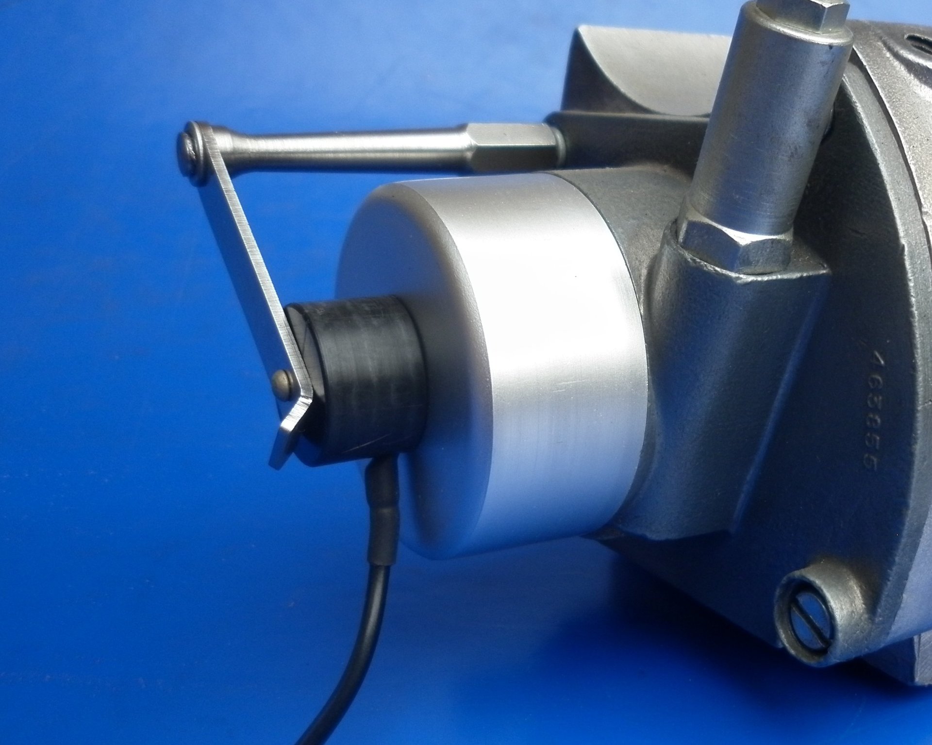 The Magneto Guys - Magneto Cut Out