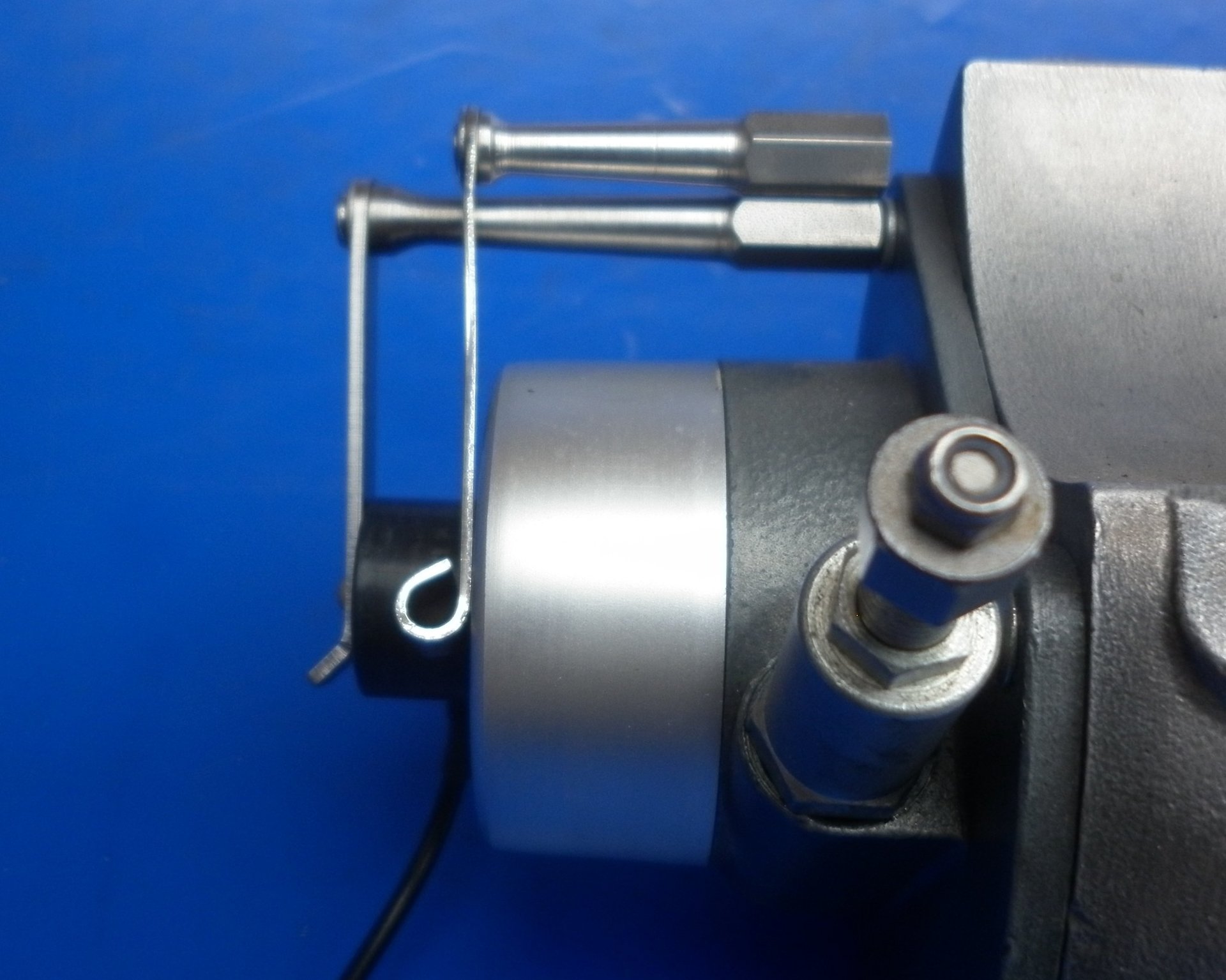 The Magneto Guys - Magneto Cut Out