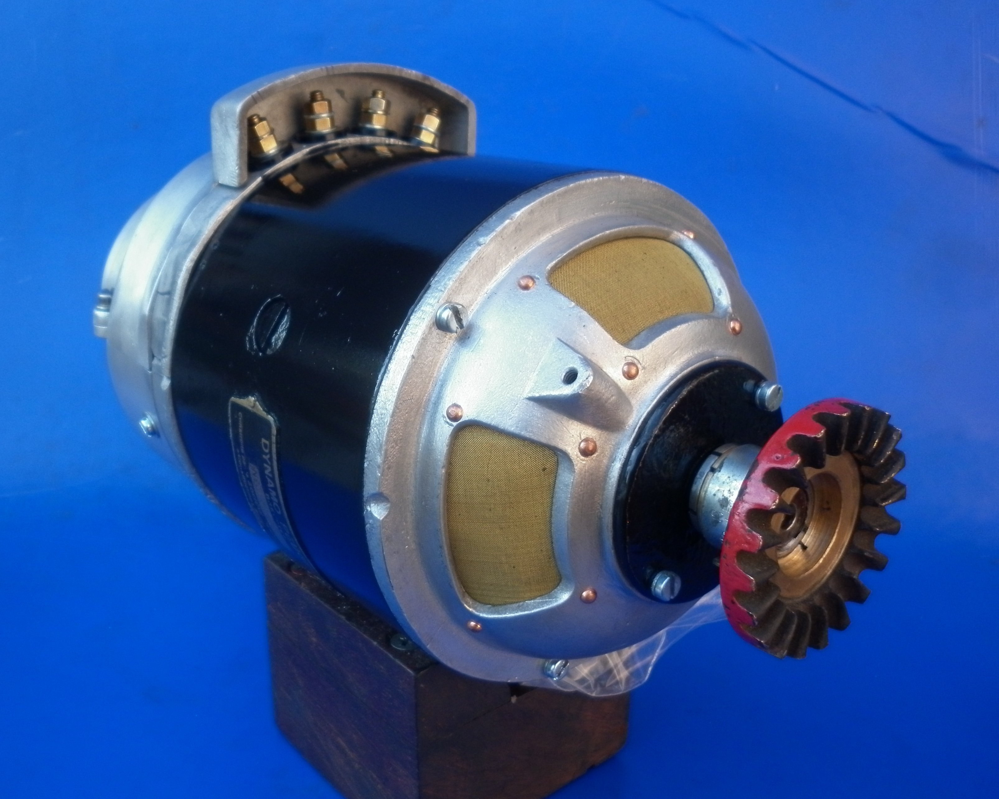 he Magneto Guys - Help identifying dynamos