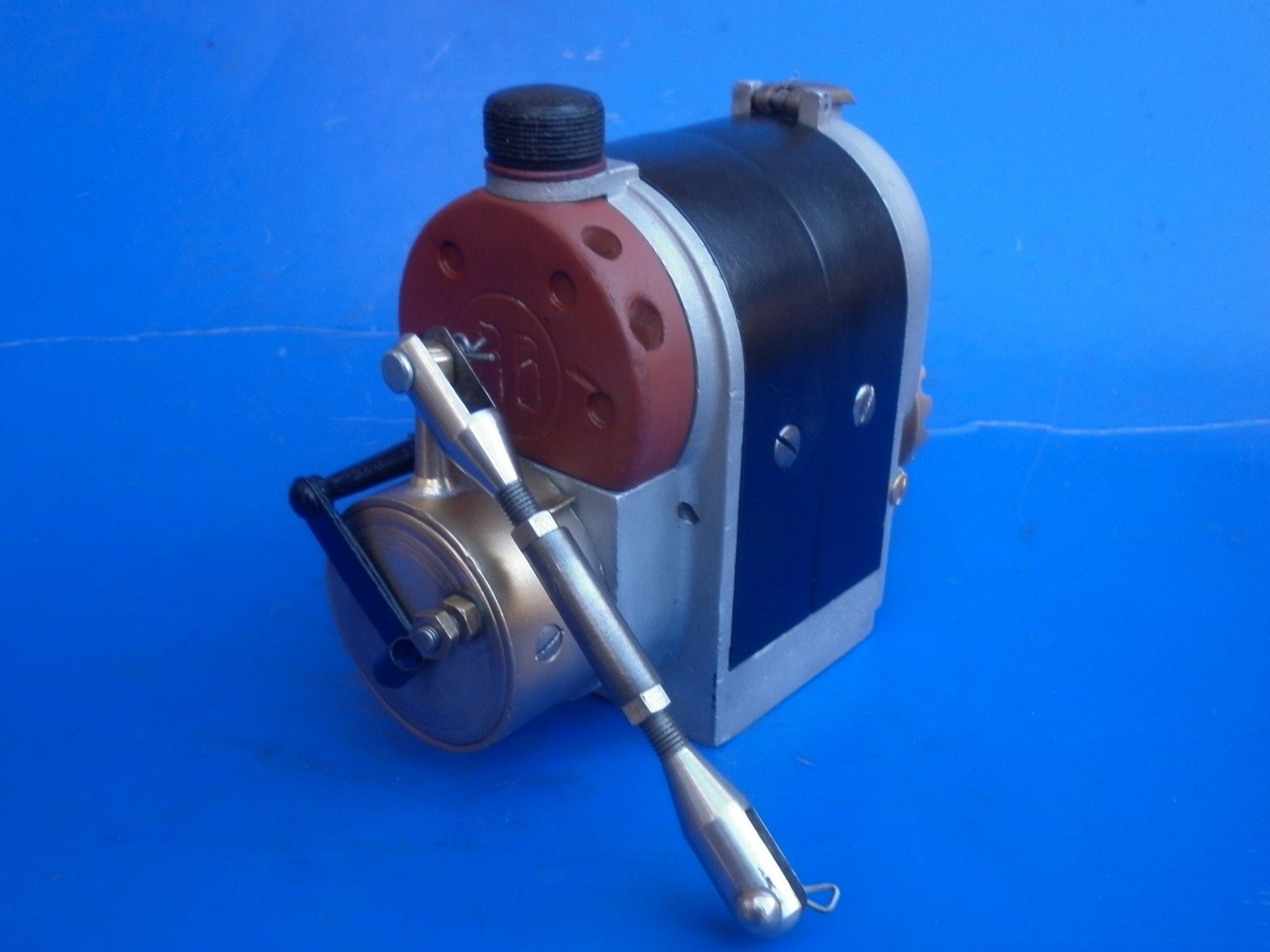 he Magneto Guys - Help identifying magnetos