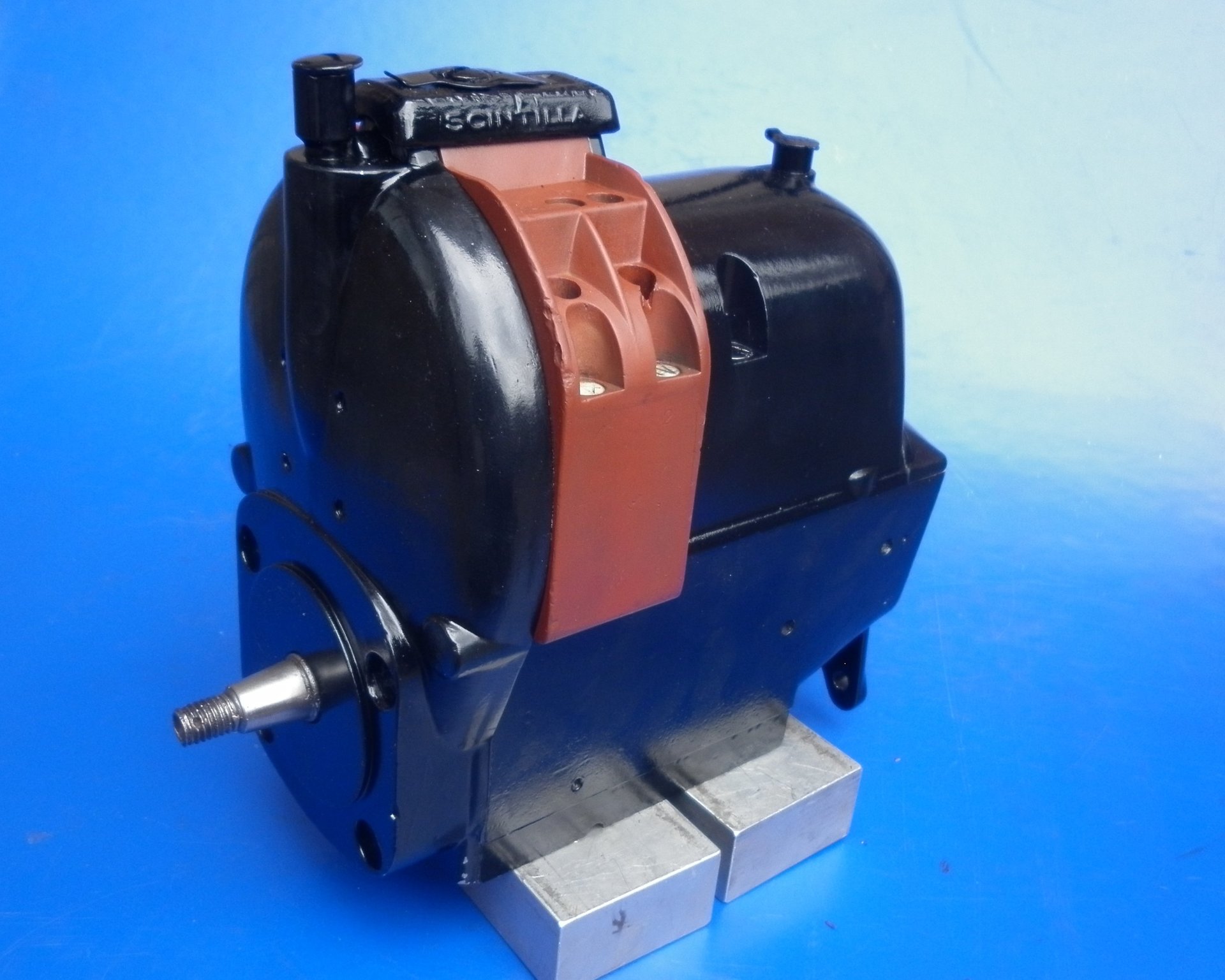 he Magneto Guys - Help identifying magnetos