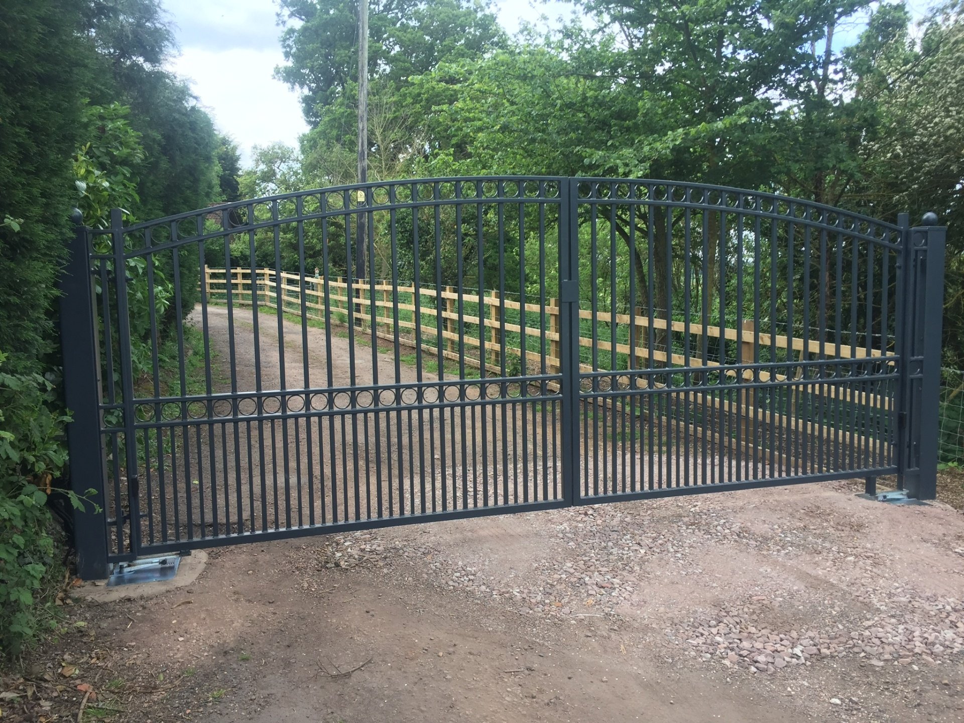 High-quality handrails | Gates R Us