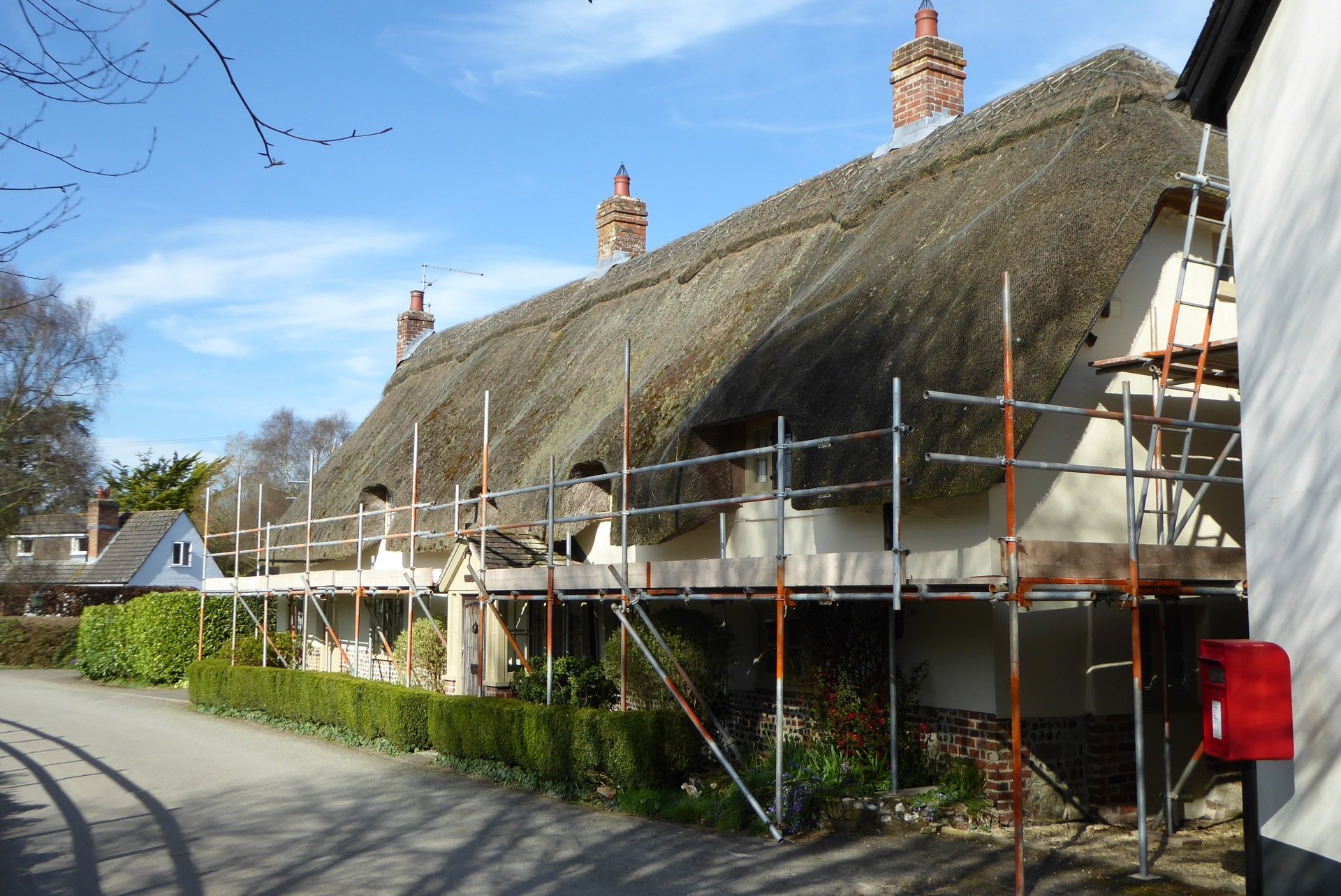 Thatched roof repairs | MP Thatching