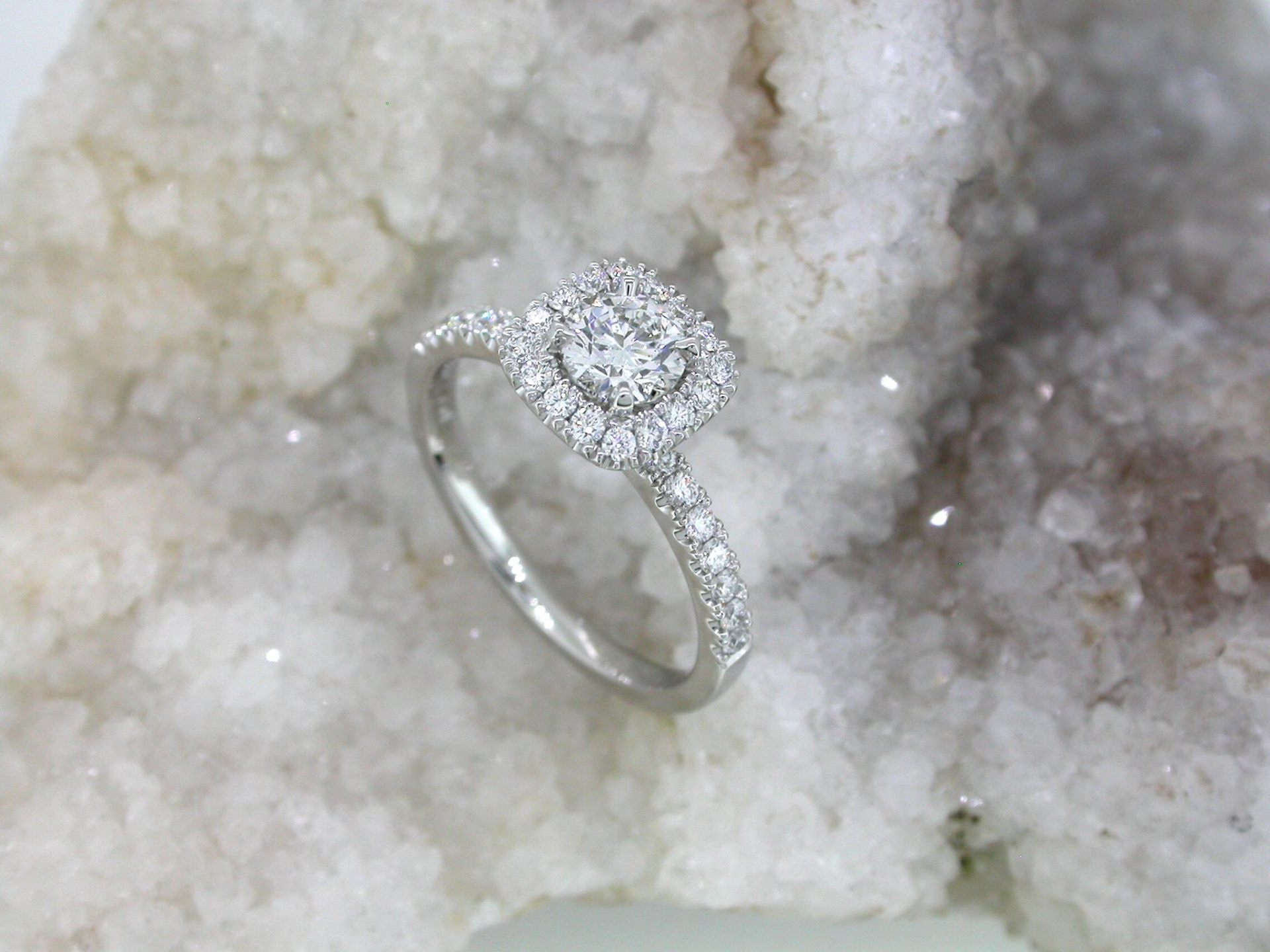 Services | Griffith, NSW | Miagem Designer Jewellers