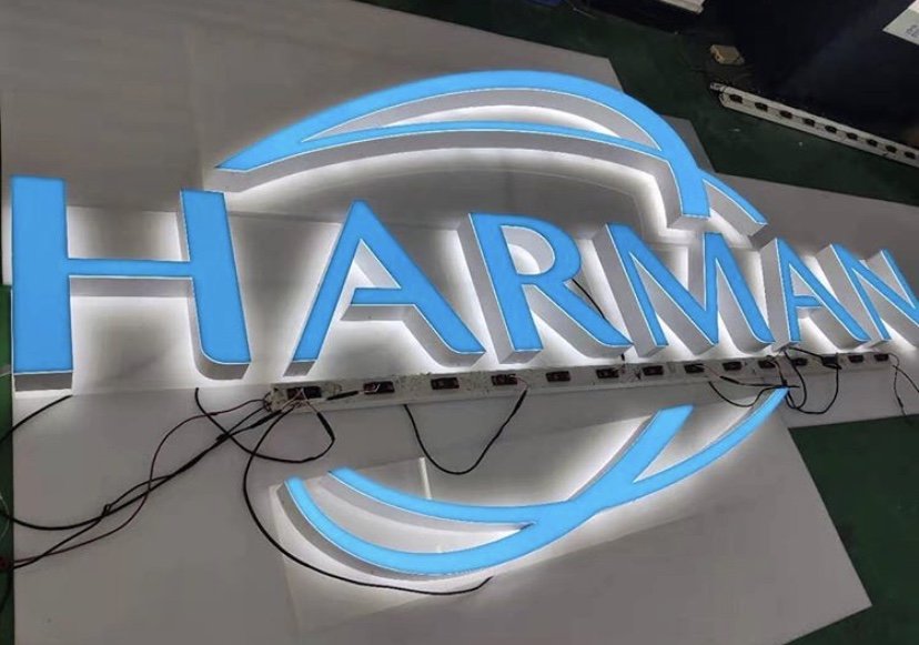 CUSTOM LED SIGNS