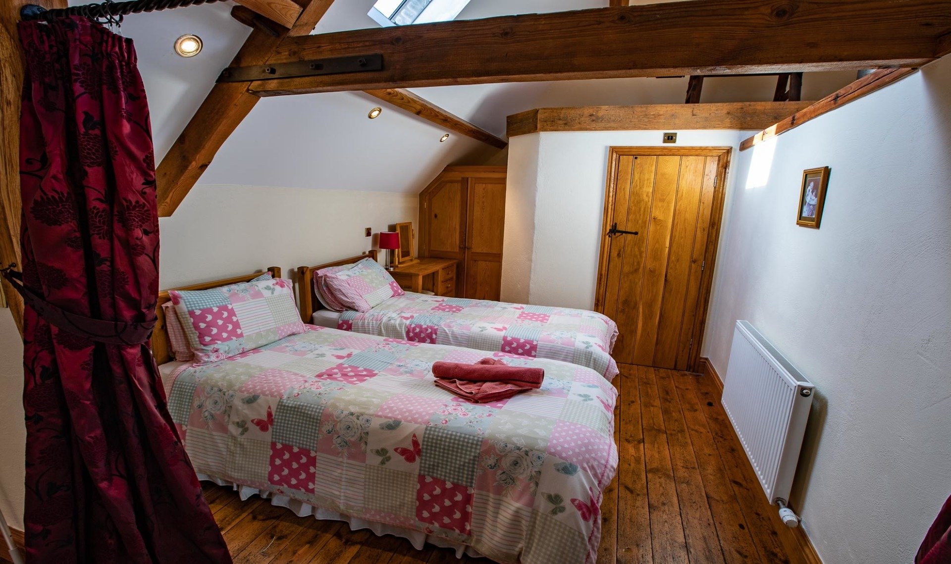 Barley Barn holiday cottage overlooking Sandsend Bay near Whitby N.Yorks