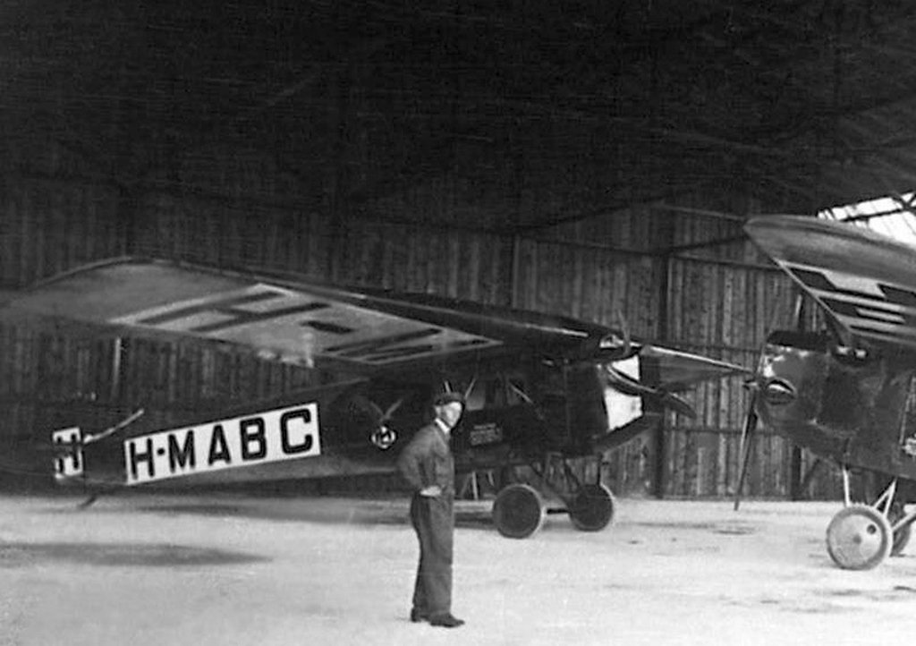 Fokker F.III (English version)