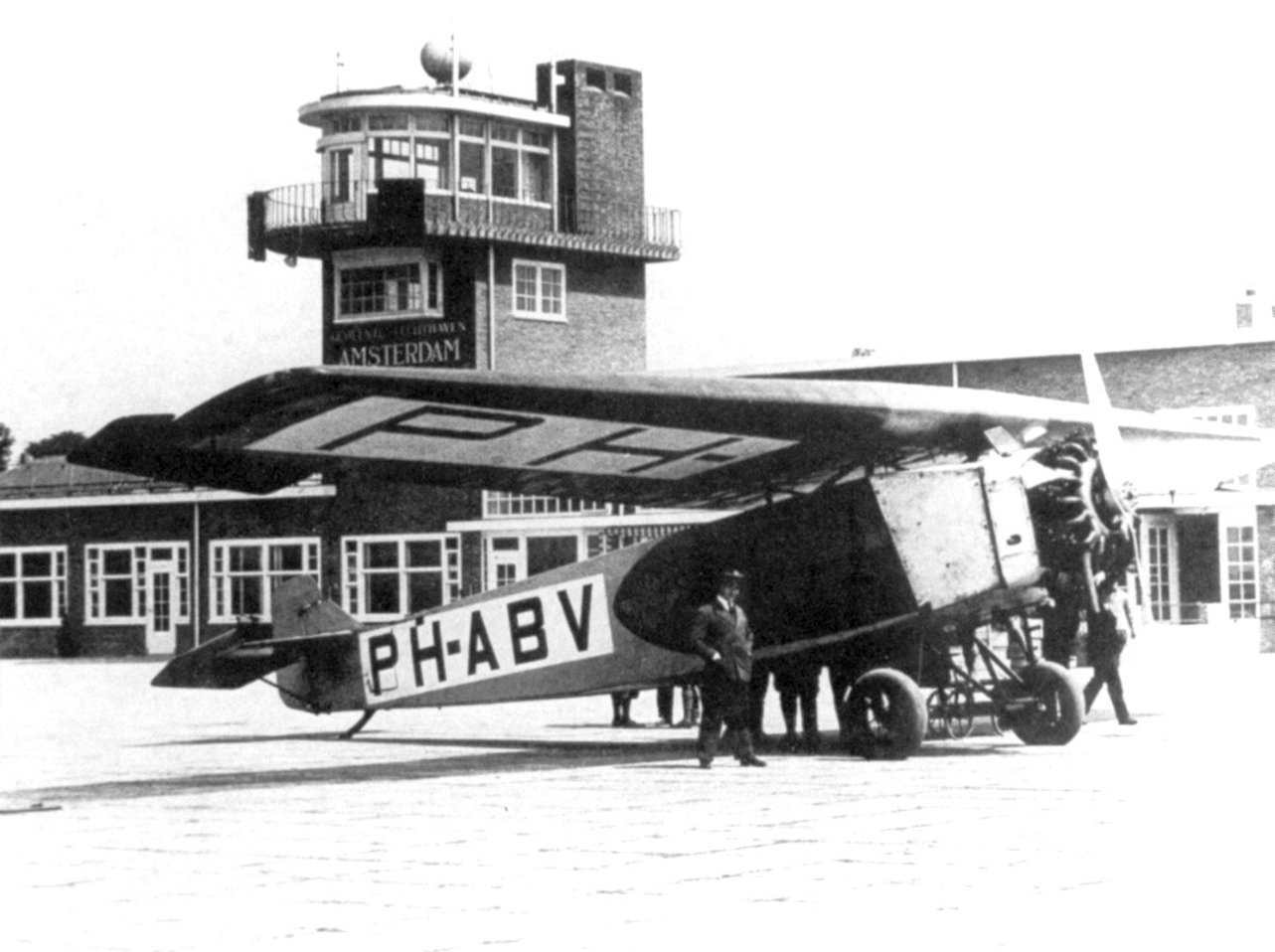 Fokker F.III (English version)
