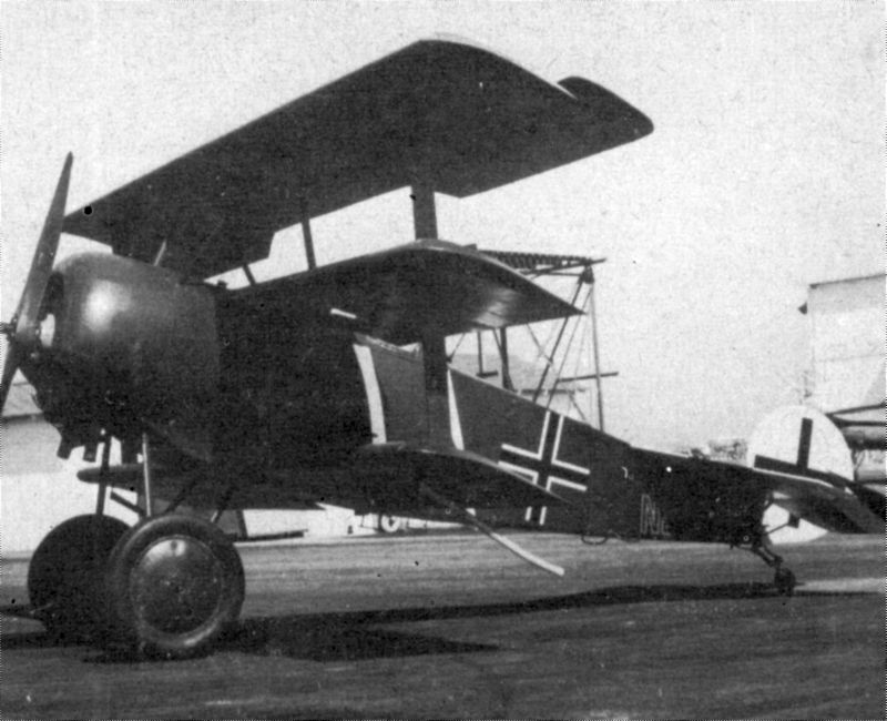 The history of Fokker and his airplanes.