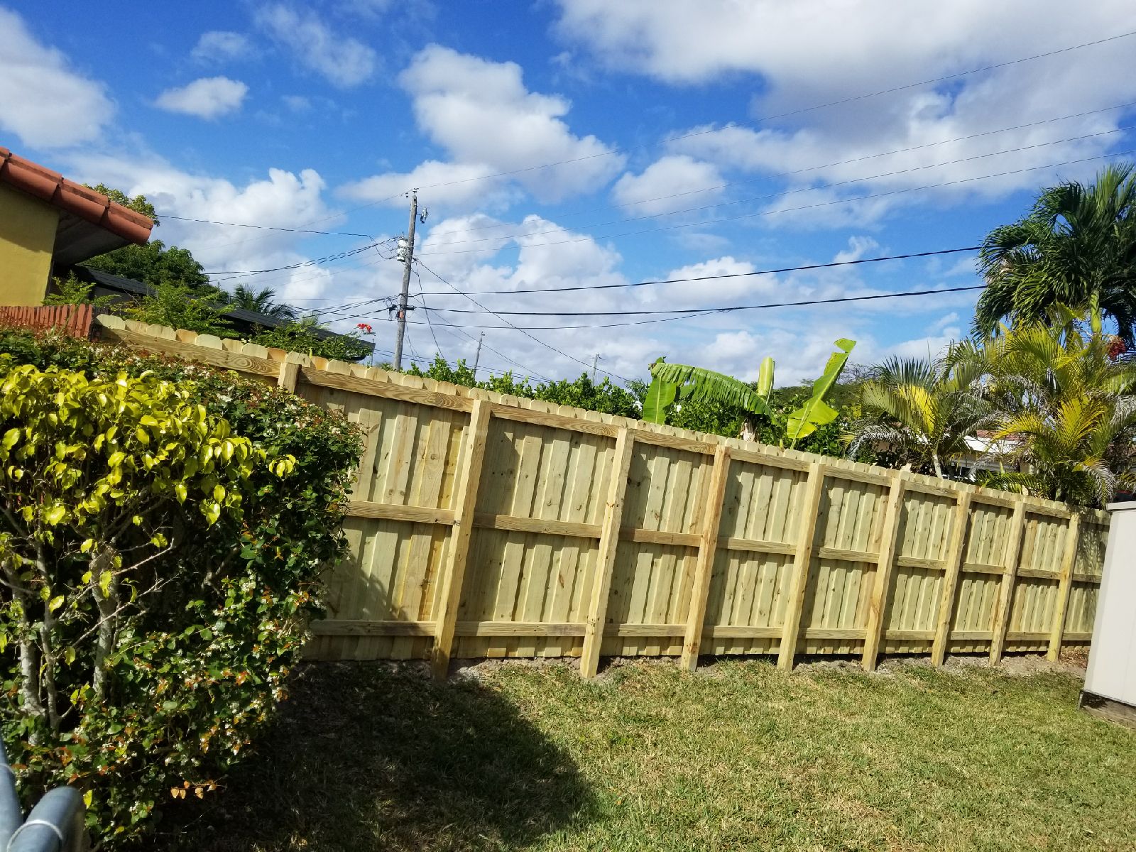 Fence Replacement | Miami, FL | Henry’s Fence Inc