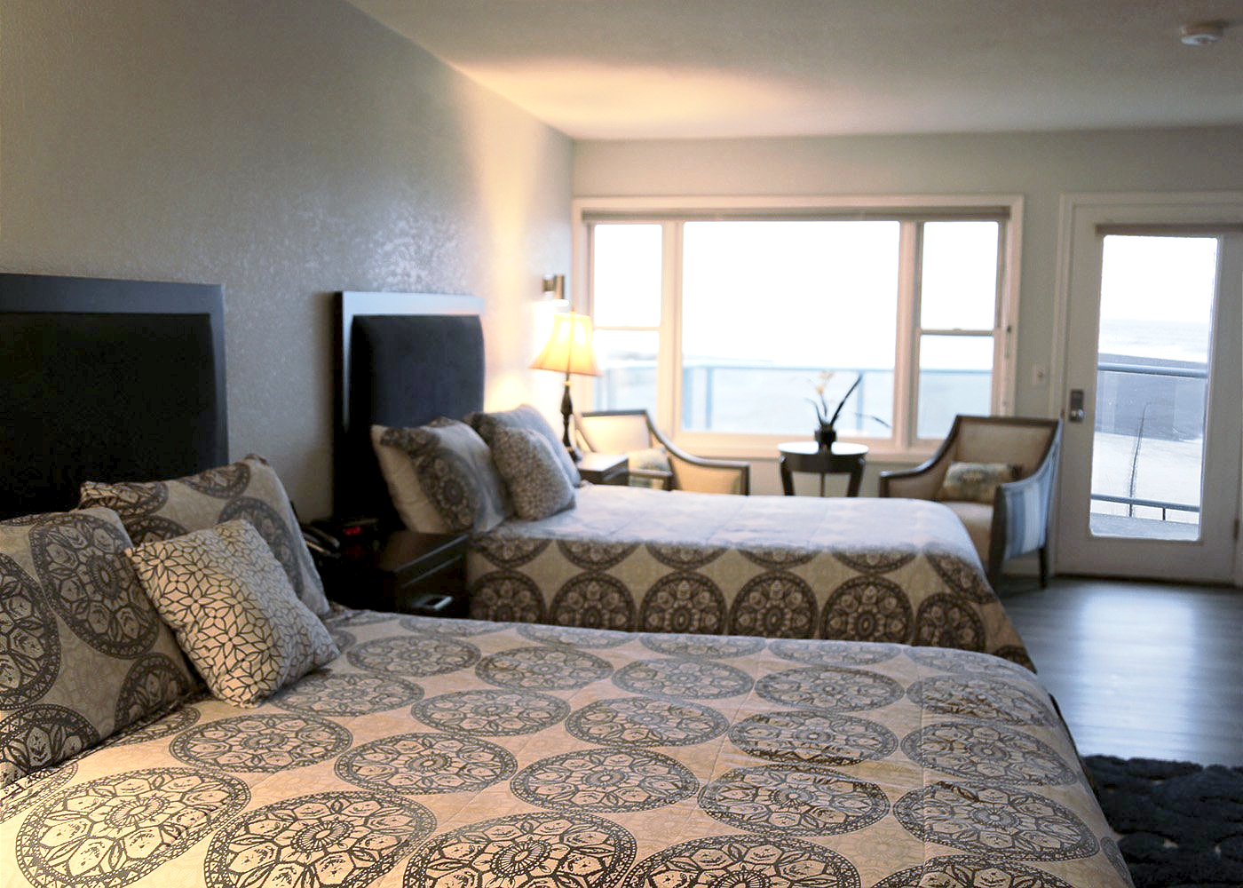 Oceanfront Lodging | The Hotel Breakers | northern CA