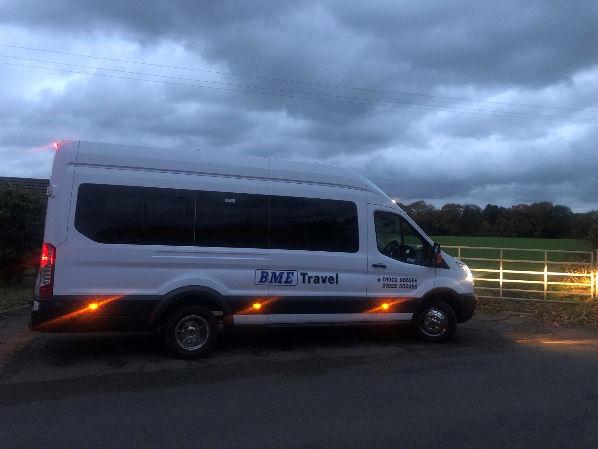 MiniBus Hire | BME Travel