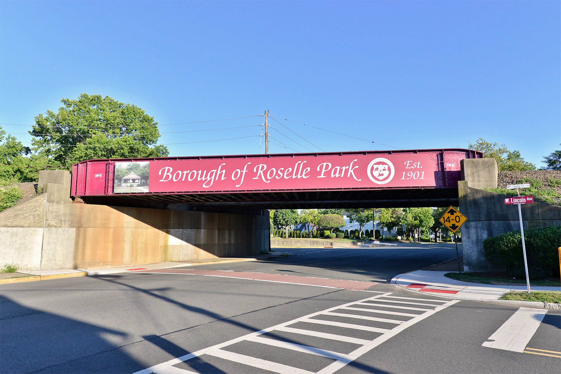 Neighborhood - Chestnut Station