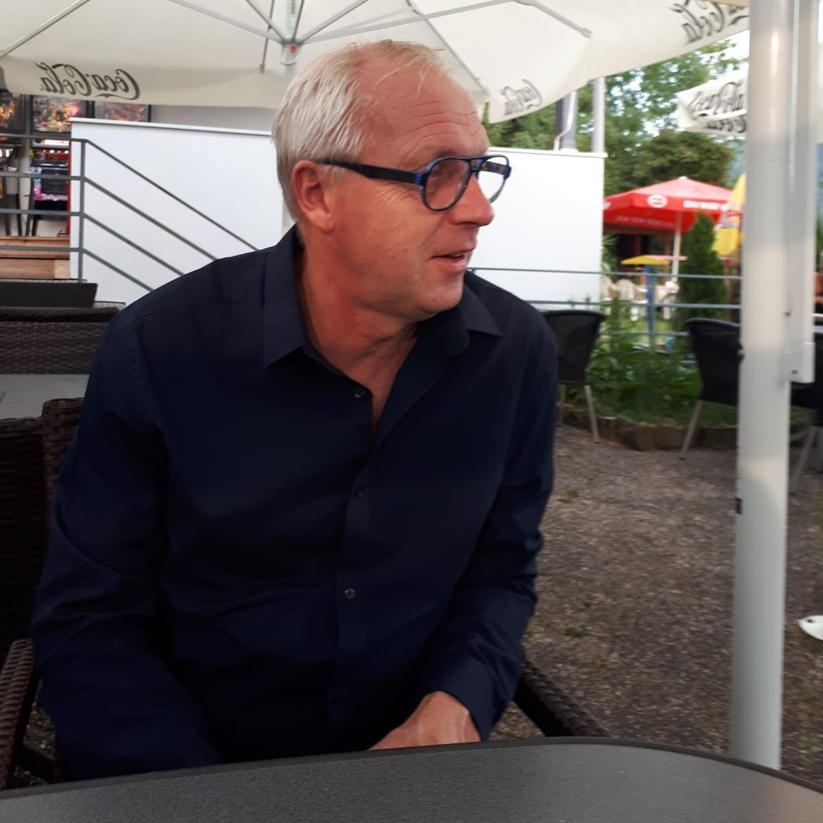 Home [www.vanbeekhuizenbeesd.nl]