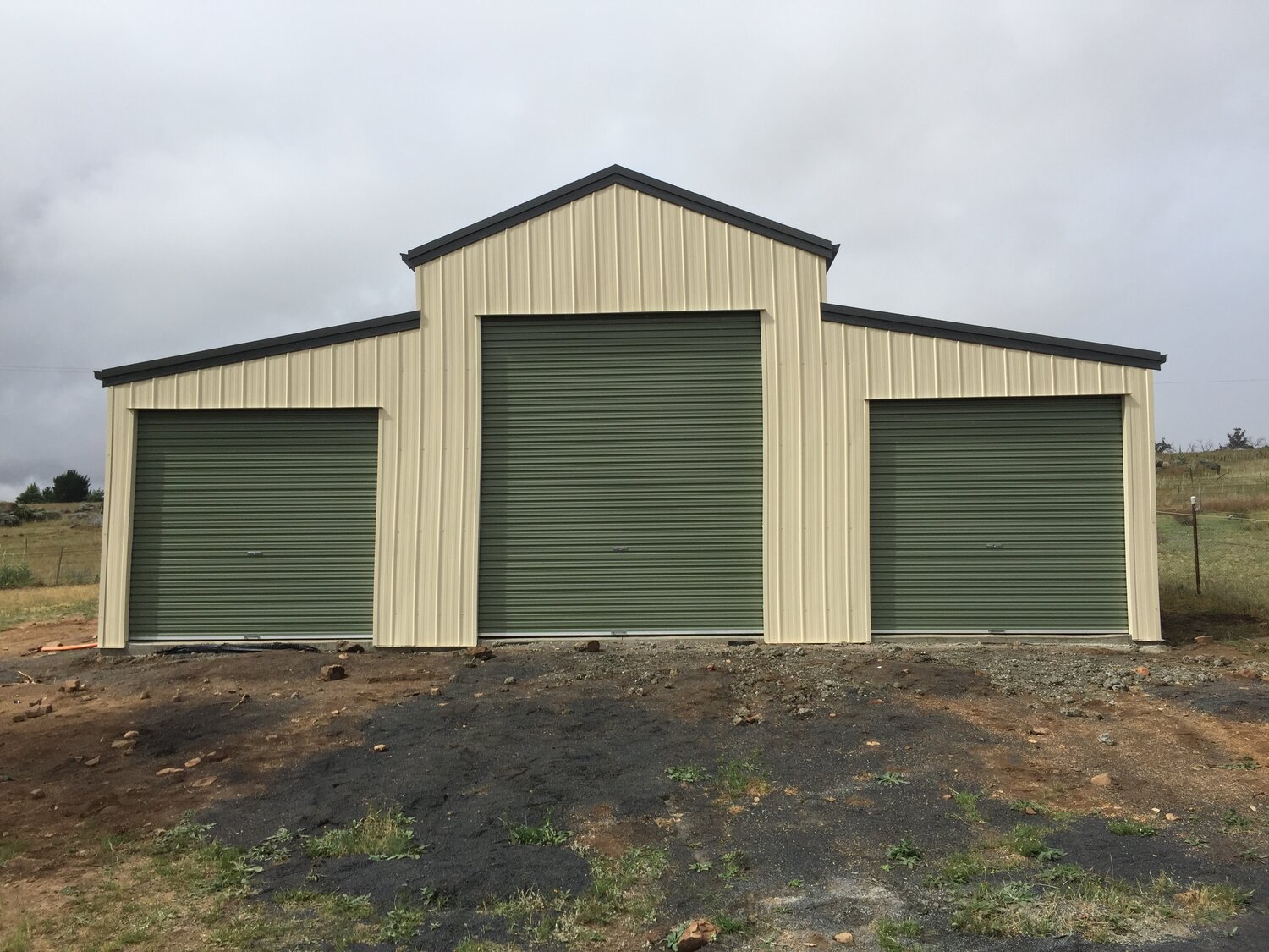 Barn Sheds | Custom-Built American Barn Style Sheds | Snowy Sheds