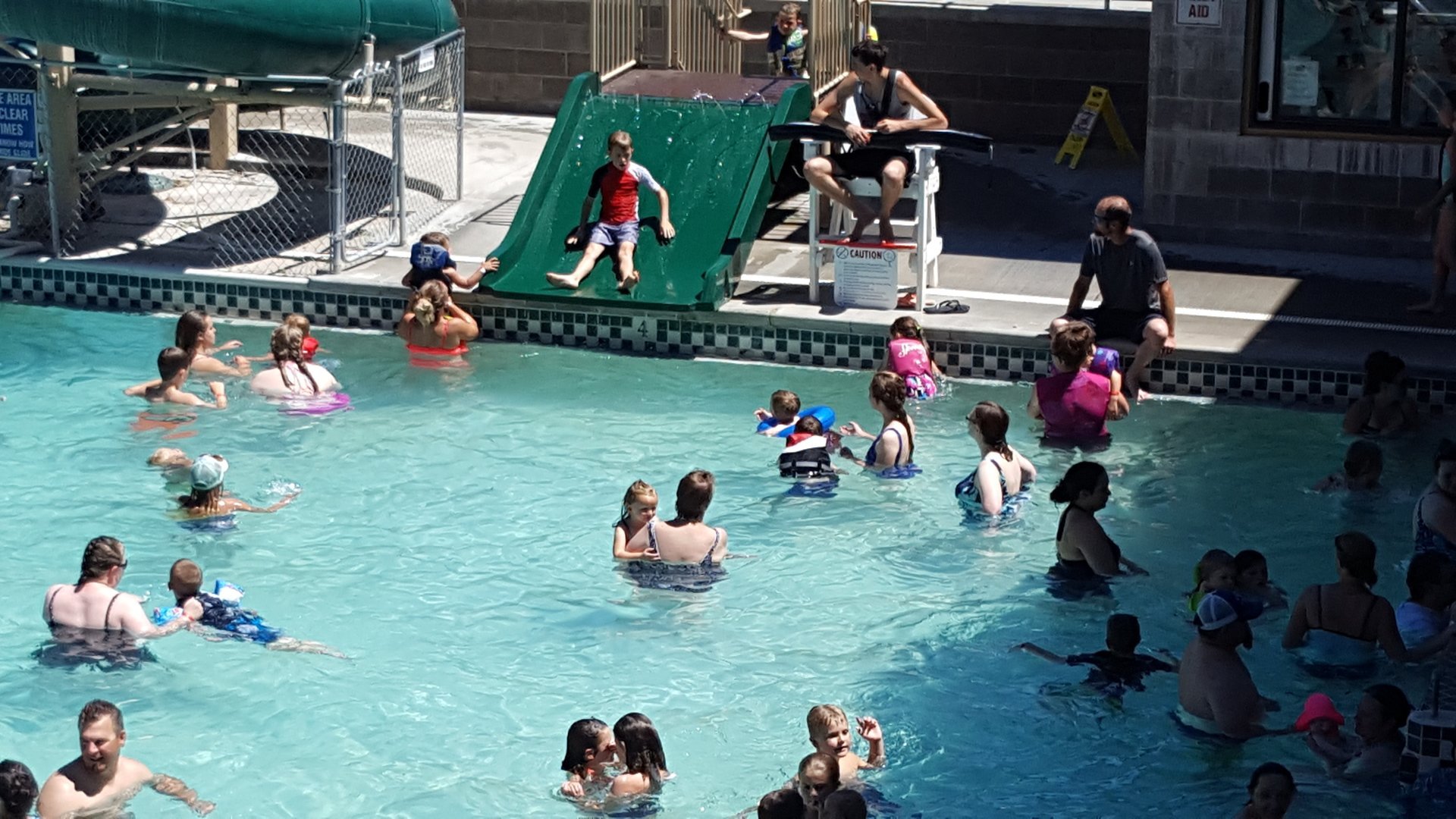 Downata Hot Springs Resort Swimming Pool