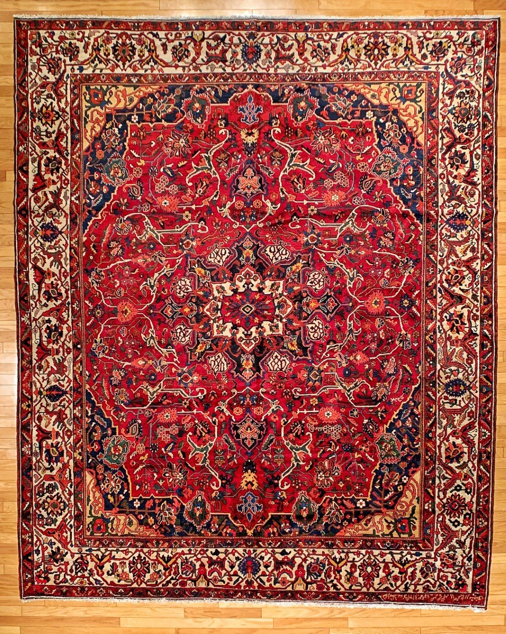 Persian Rugs | Milwaukee, Wisconsin | Shabahang and Sons Persian Carpets