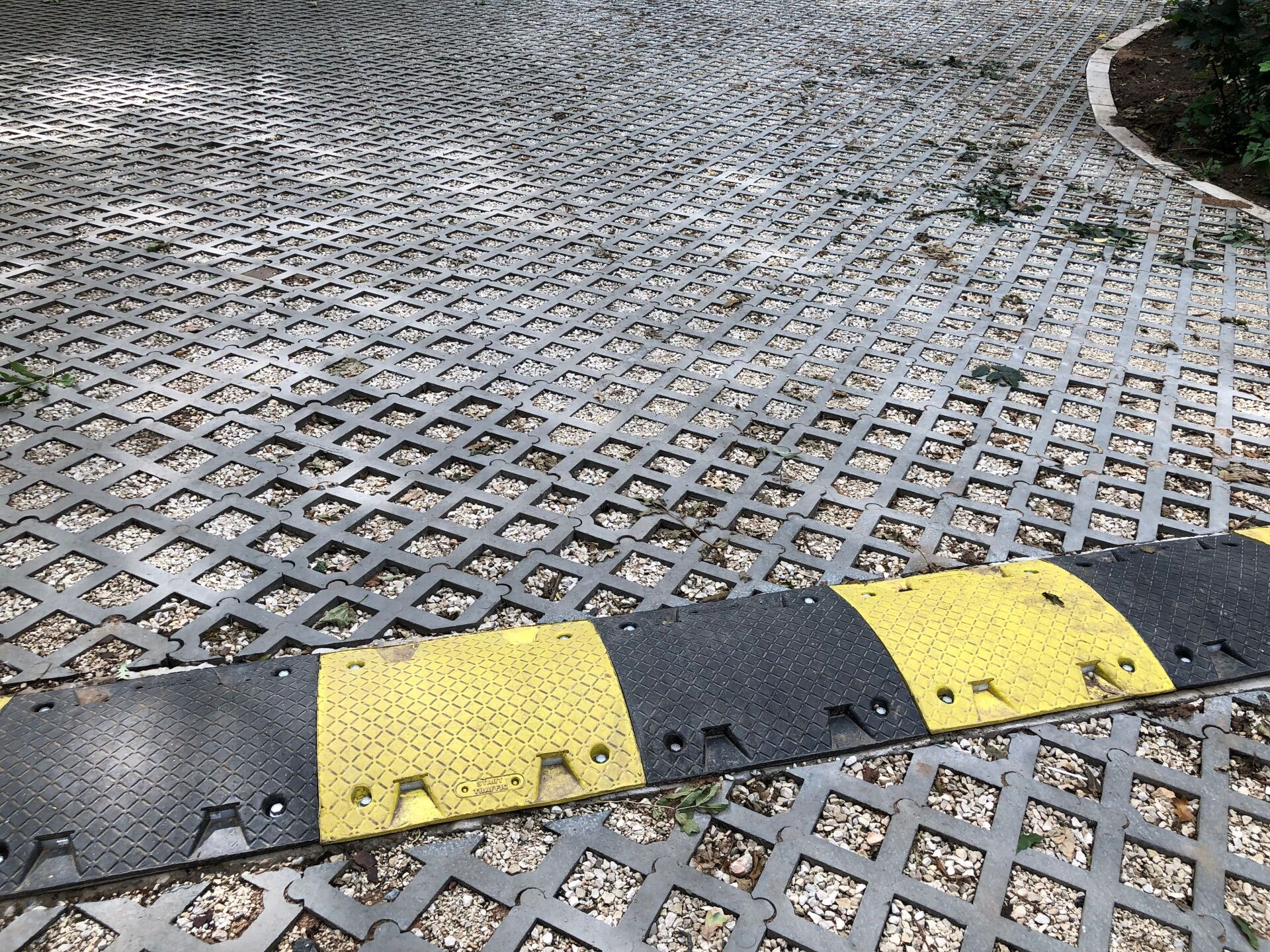 ECO GRAMA BLOCK PARA PAVIMENTOS INDUSTRIALES