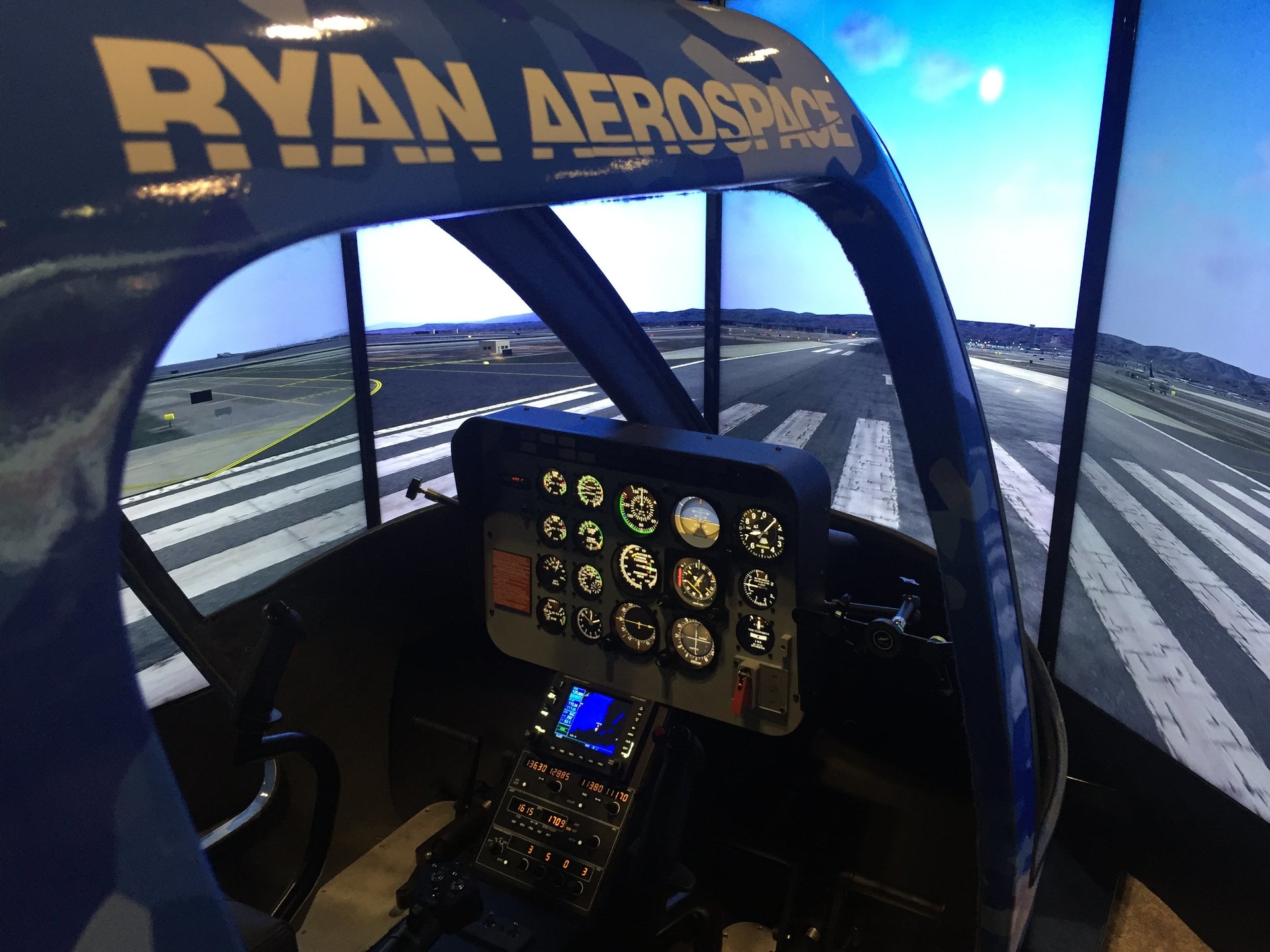 RYAN AEROSPACE (AUSTRALIA) - Helicopter simulation