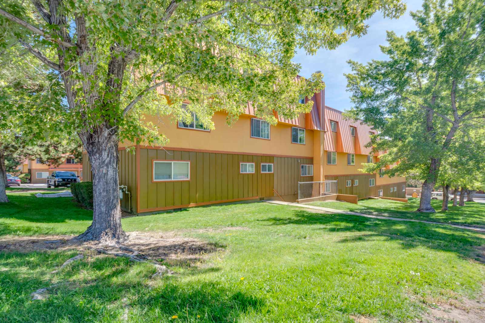 Gallery - Sunset Ridge Apartments - The Apartment Company