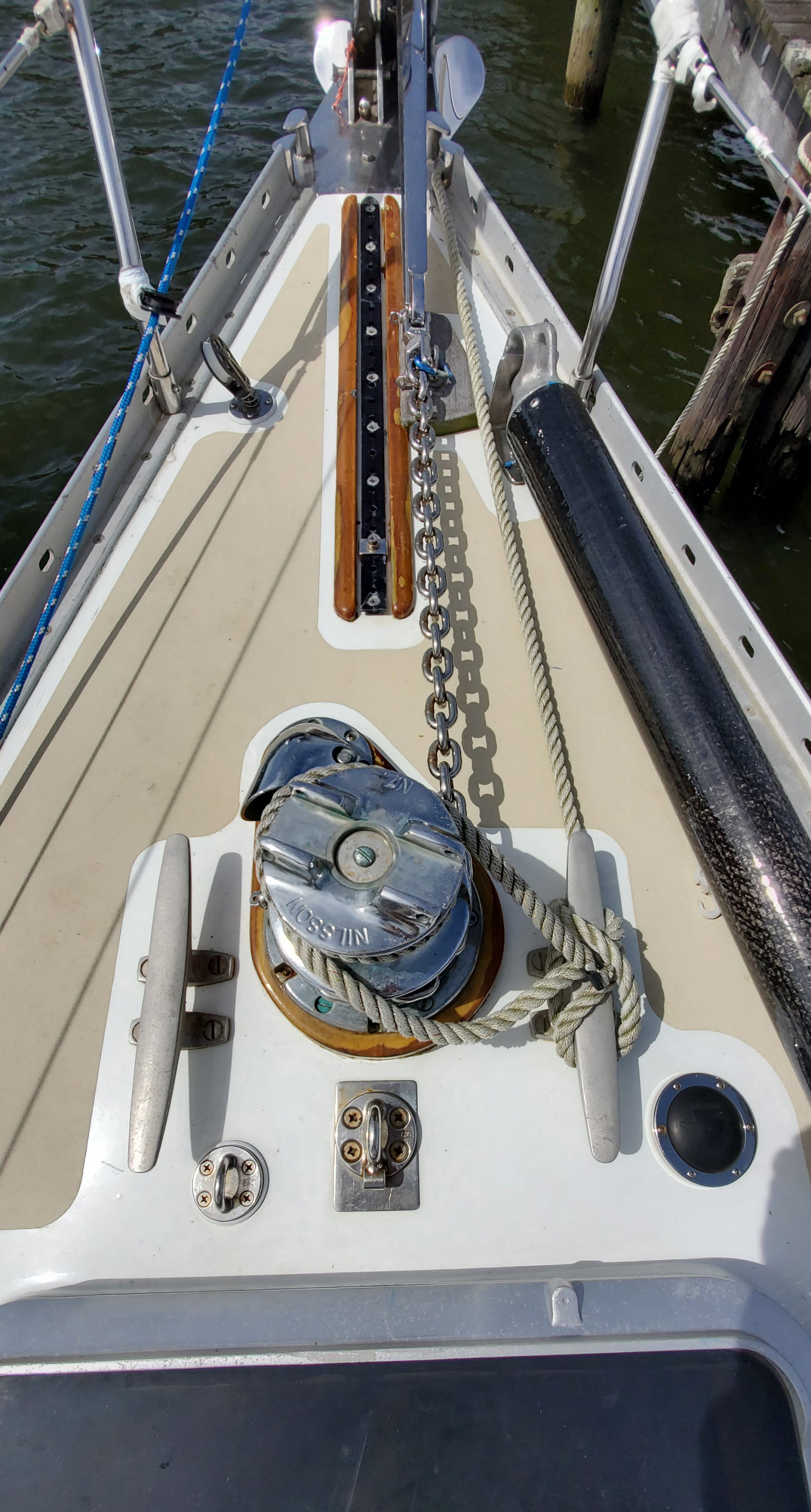 Kevin Dailey Yacht Brokerage - Norwalk, CT - Alden 44