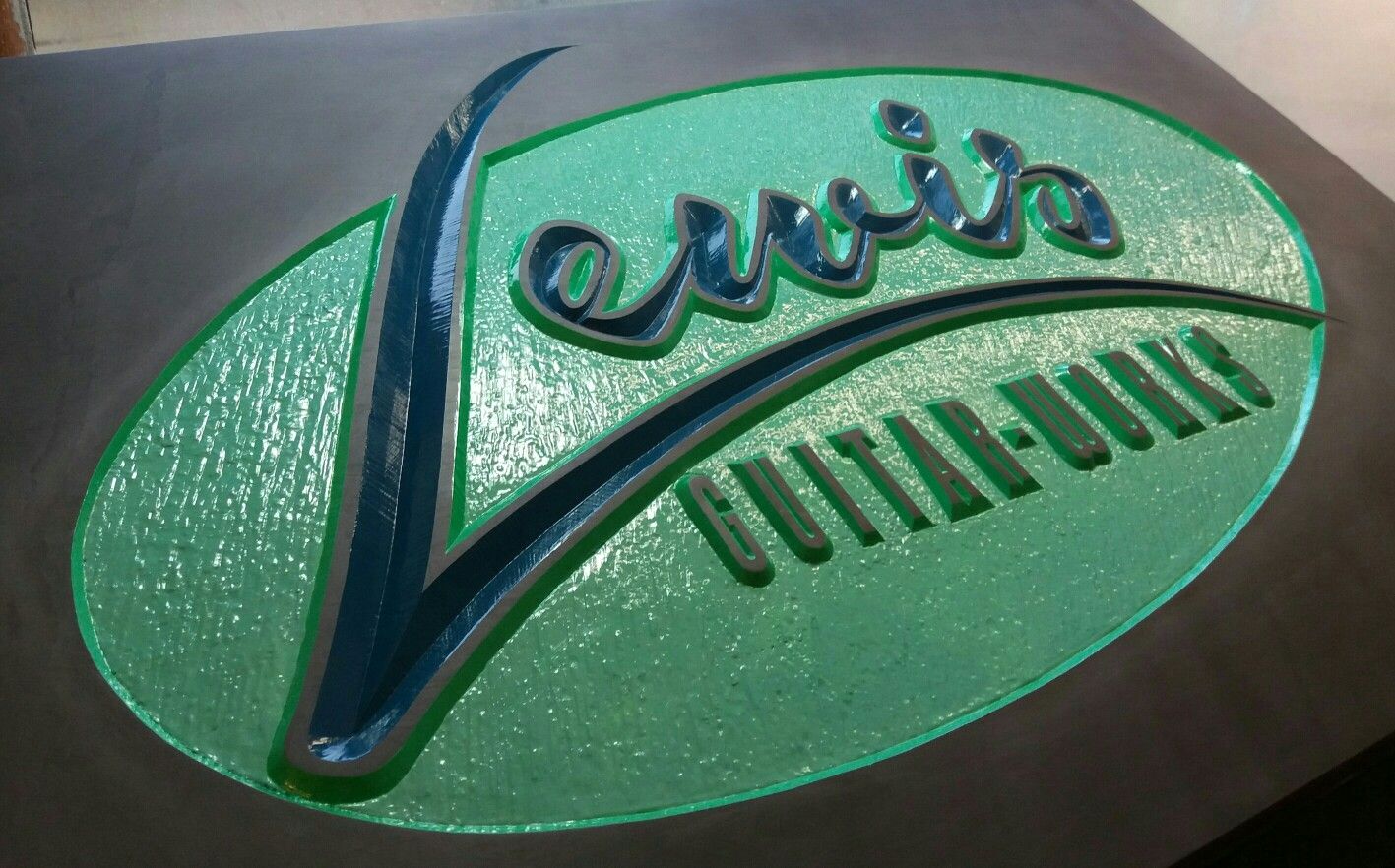 LETTERING & FINISHES