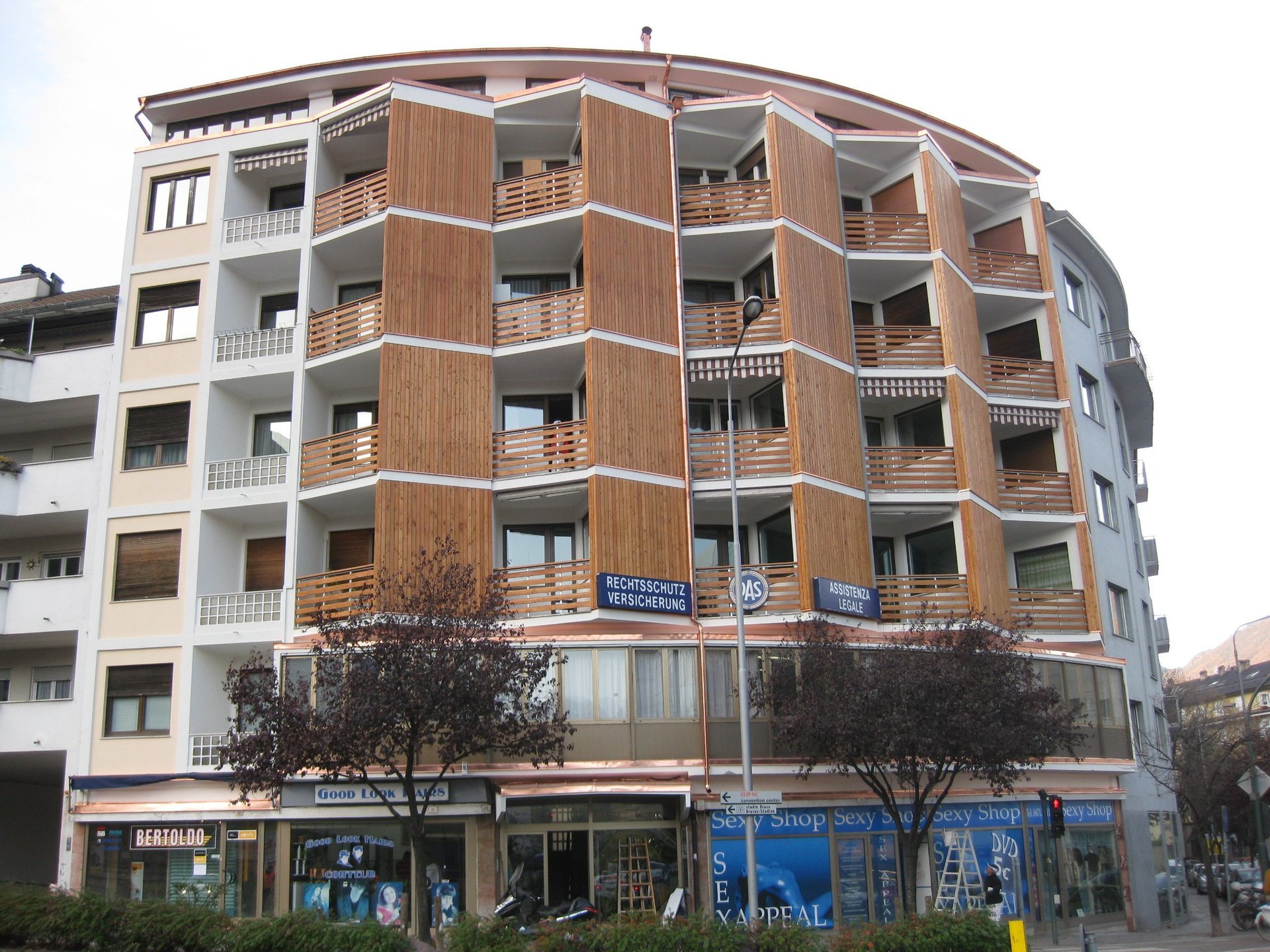 Baudienstleistungen | Bozen | FERRARI GEOM. MASSIMO