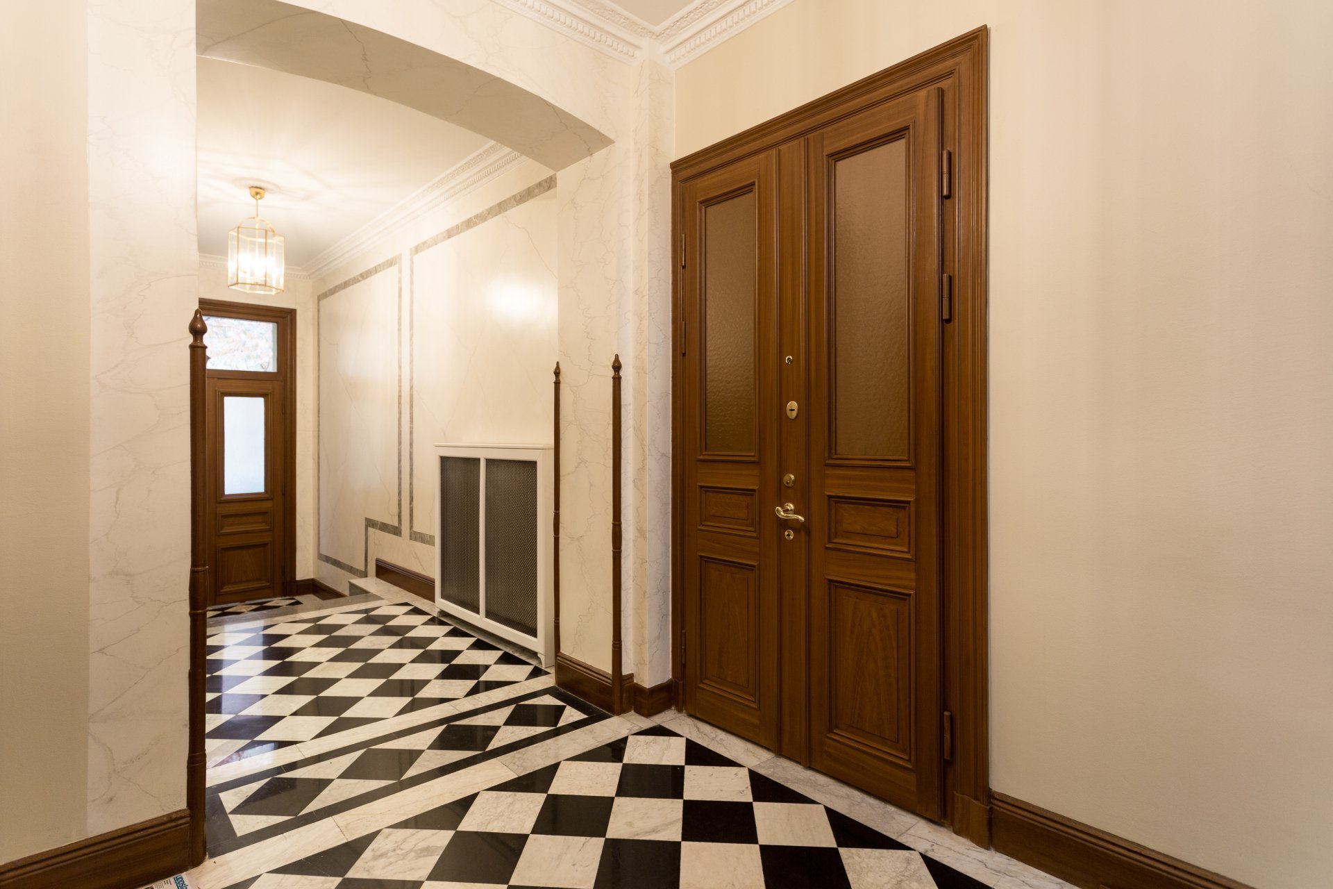 Trapphusmålning - Dekorativt & traditionellt - Säker Bostad AB