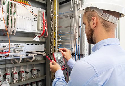 Electrician | Cedar Point, NC | Electech