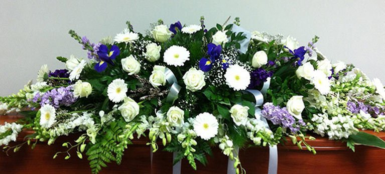 Funeral Flowers | Brisbane | Tony Hollands Funerals