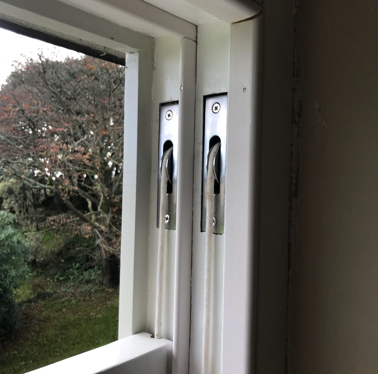 We fit beautiful new locks, catches and lifts to your Sash Windows