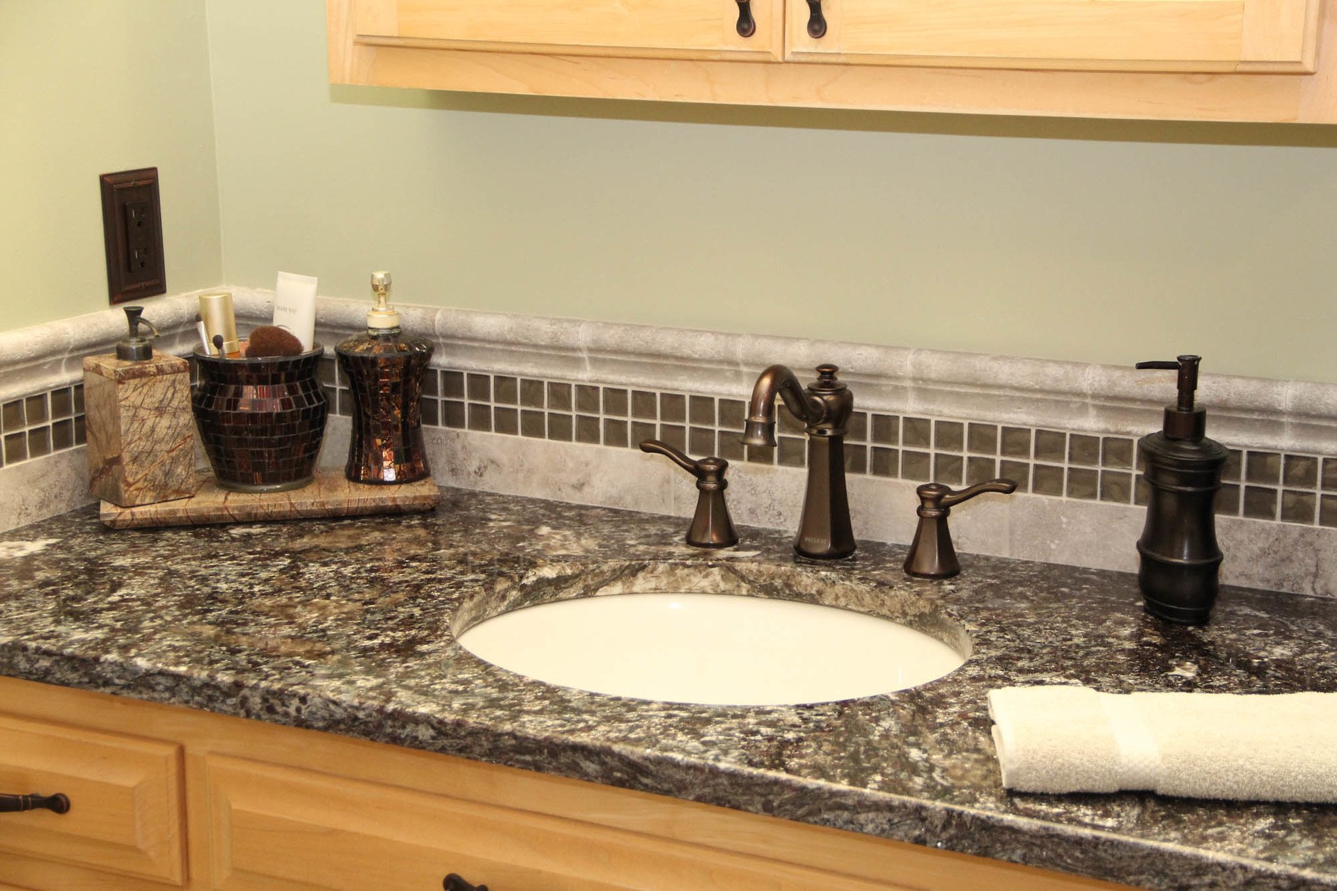 Beautiful Kitchens & Bath