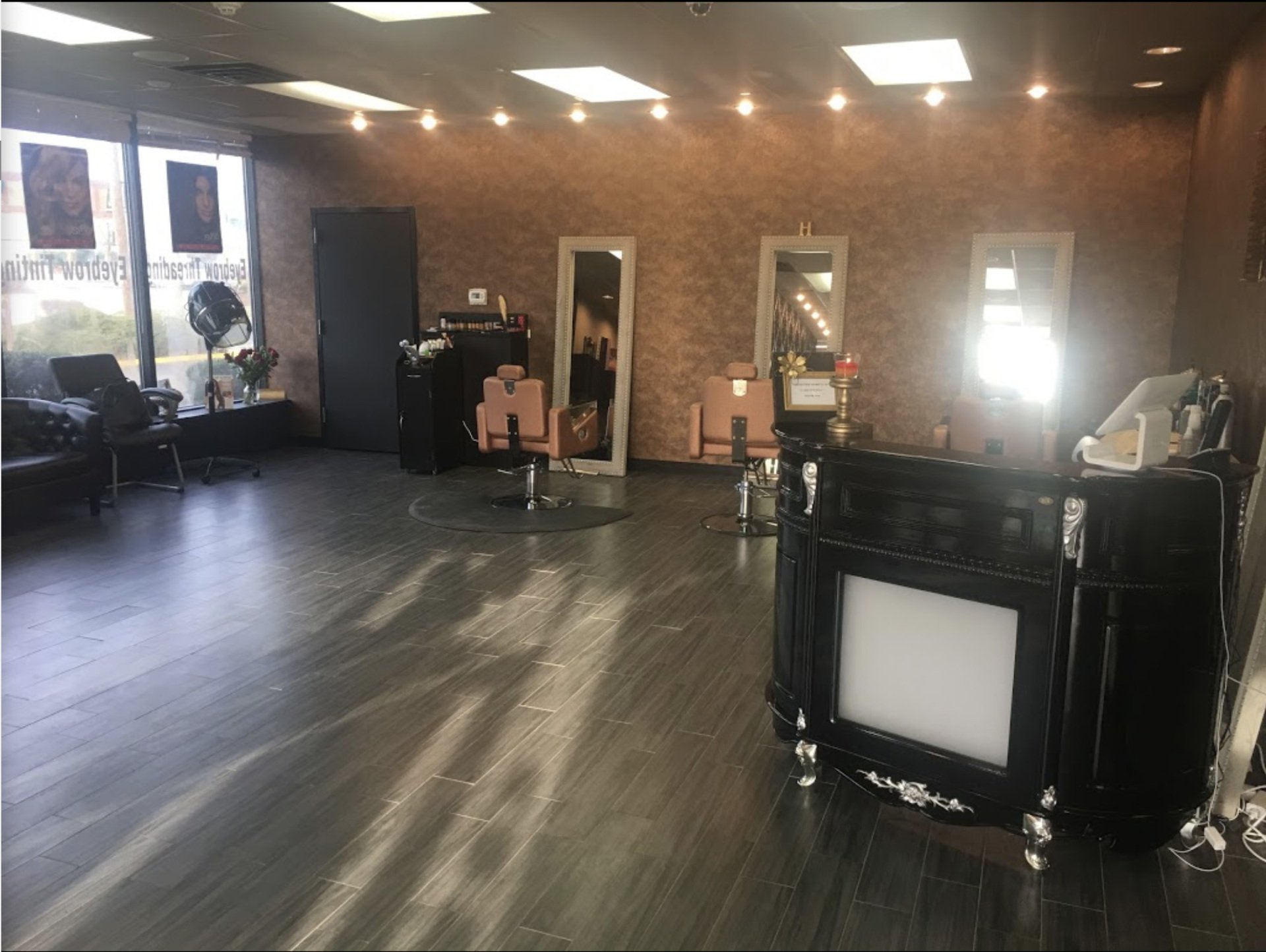 H Brow & Beauty Bar