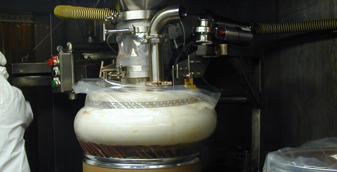 DUAL SPOUT PACKAGING SYSTEM