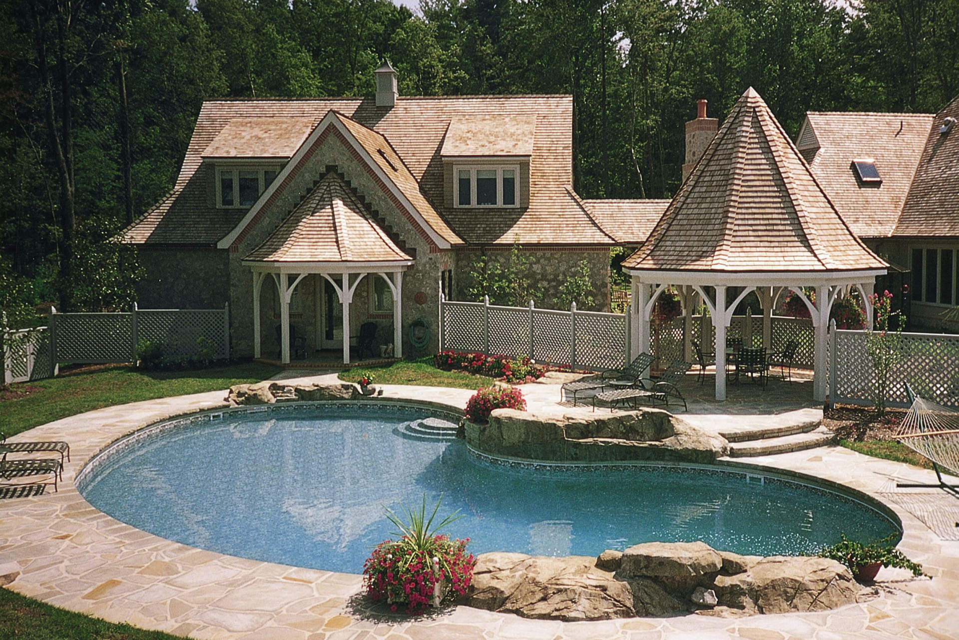 Custom Pools | Harrisonburg, VA | Valley Pool & Spa