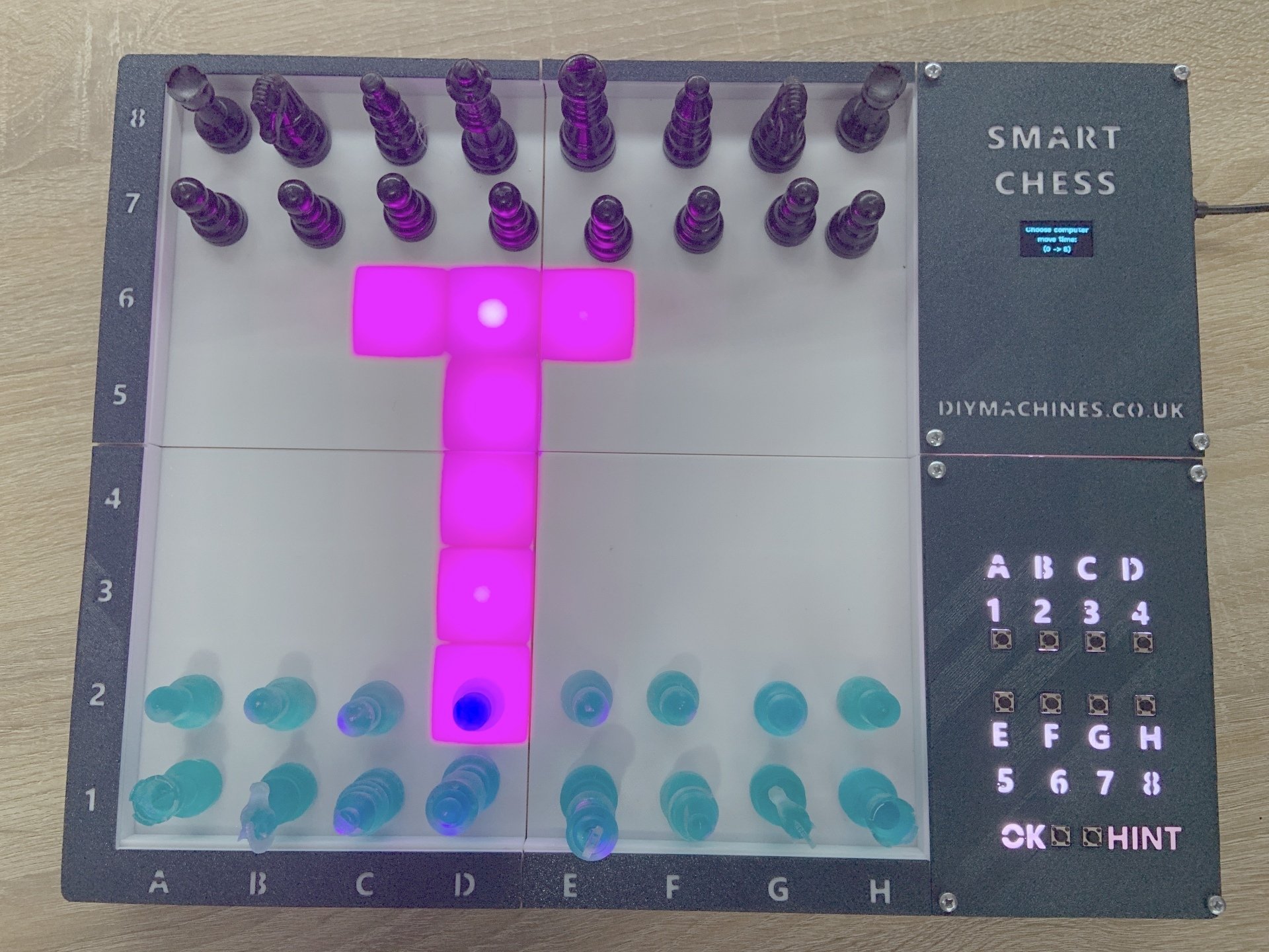 Smart Chess Board - Play online or against Raspberry Pi