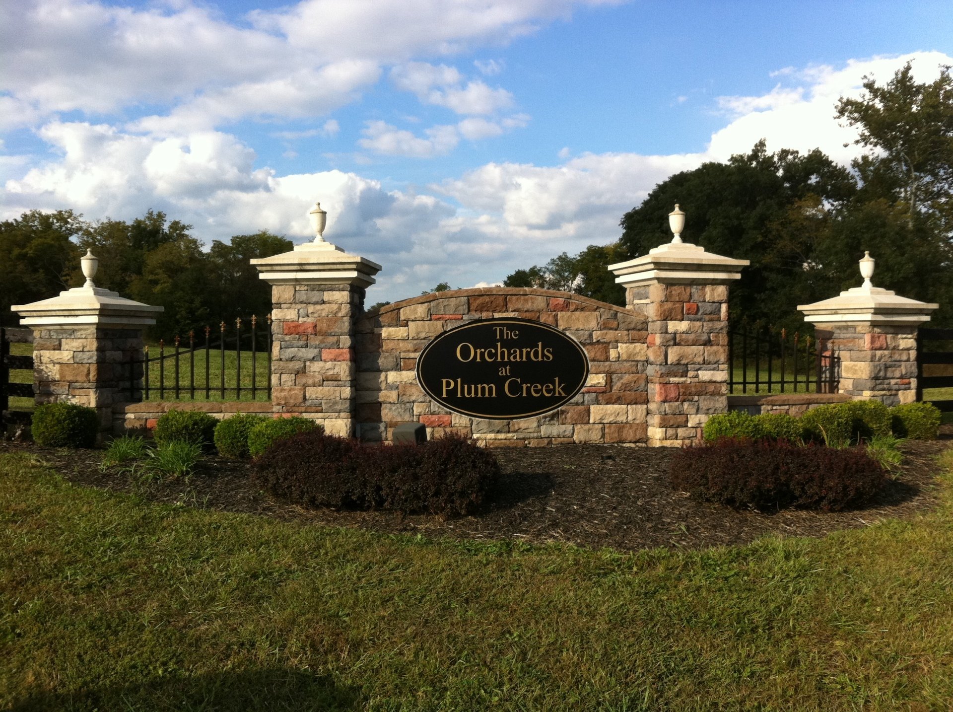 Neighborhood Signs | New Albany, IN | B Sign Group