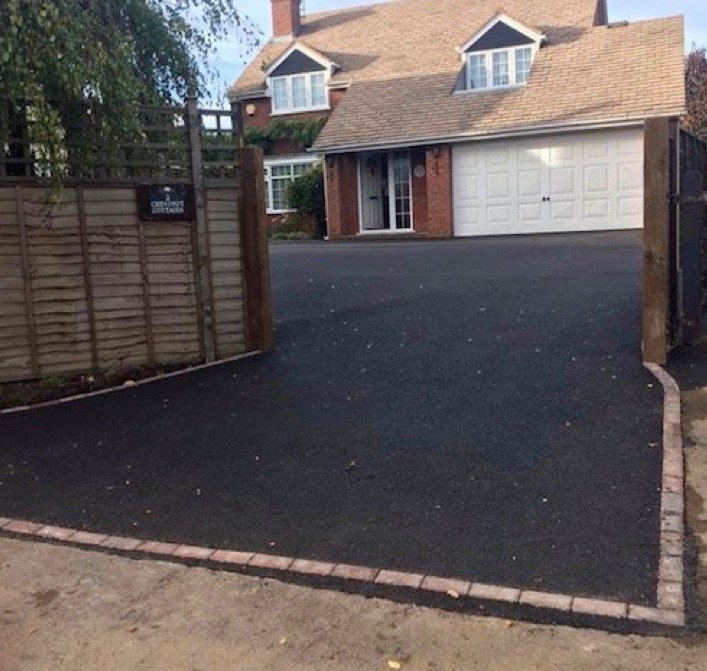 Tarmacadam Driveway Contractors Telford Shropshire