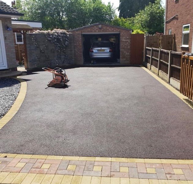 Tarmacadam Driveway Contractors Telford Shropshire