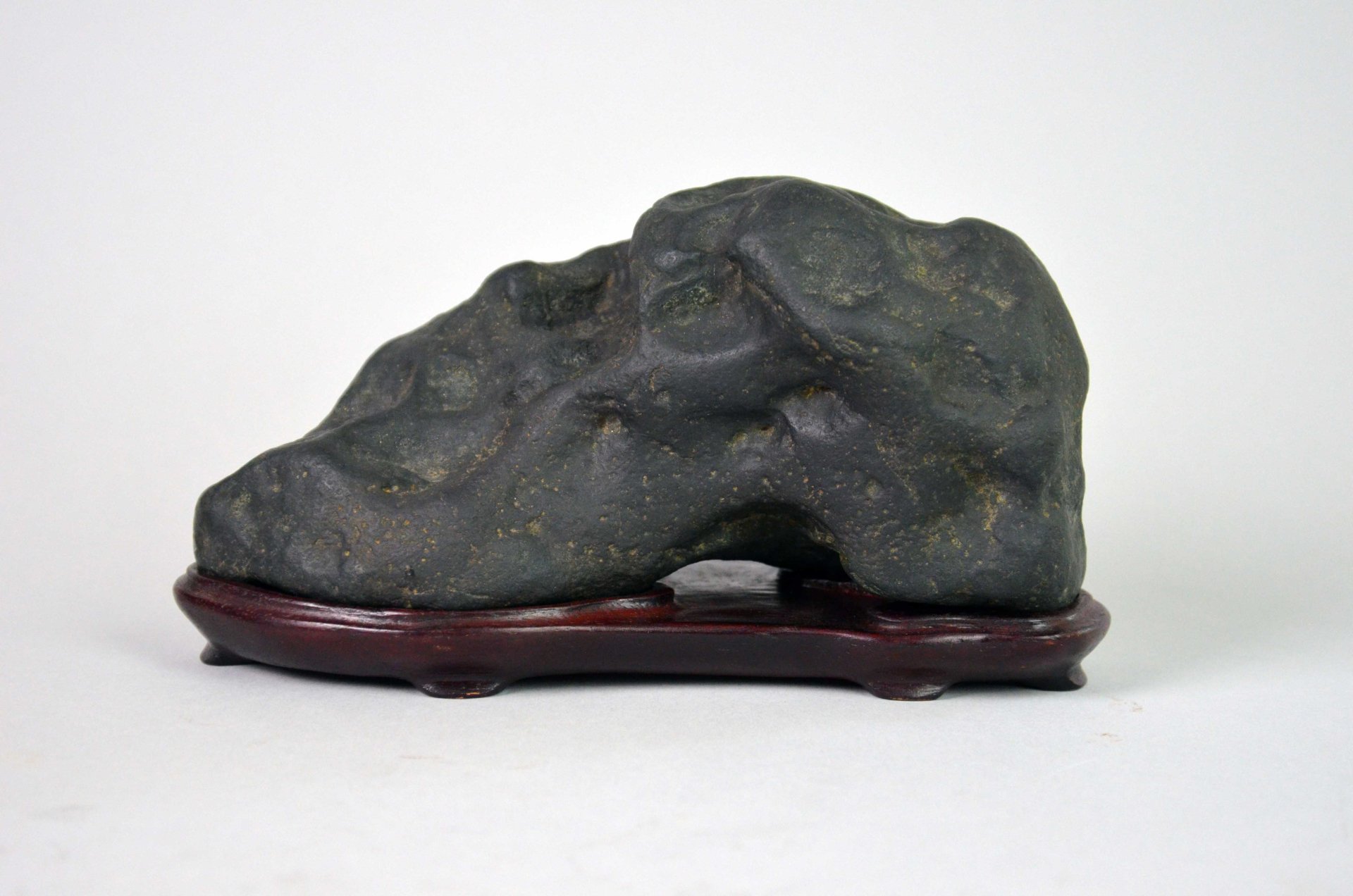 International Gallery of Viewing Stones | Viewing Stone Association