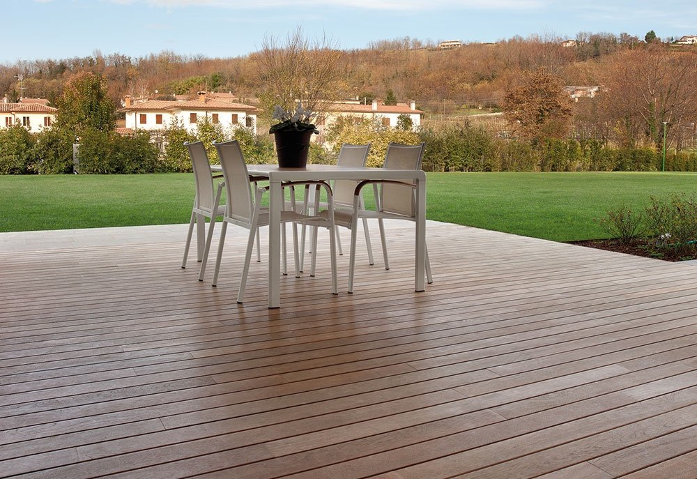 Parquet per esterni a Bergamo e Curno | Intesa Parquet