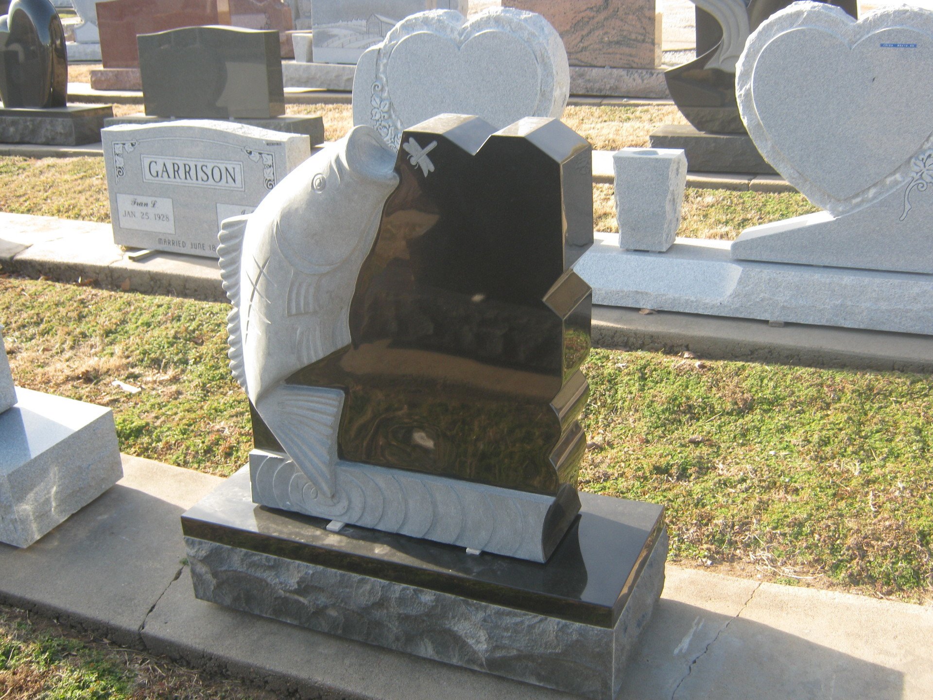 Single Headstone Memorials | Pryse Monument Co.