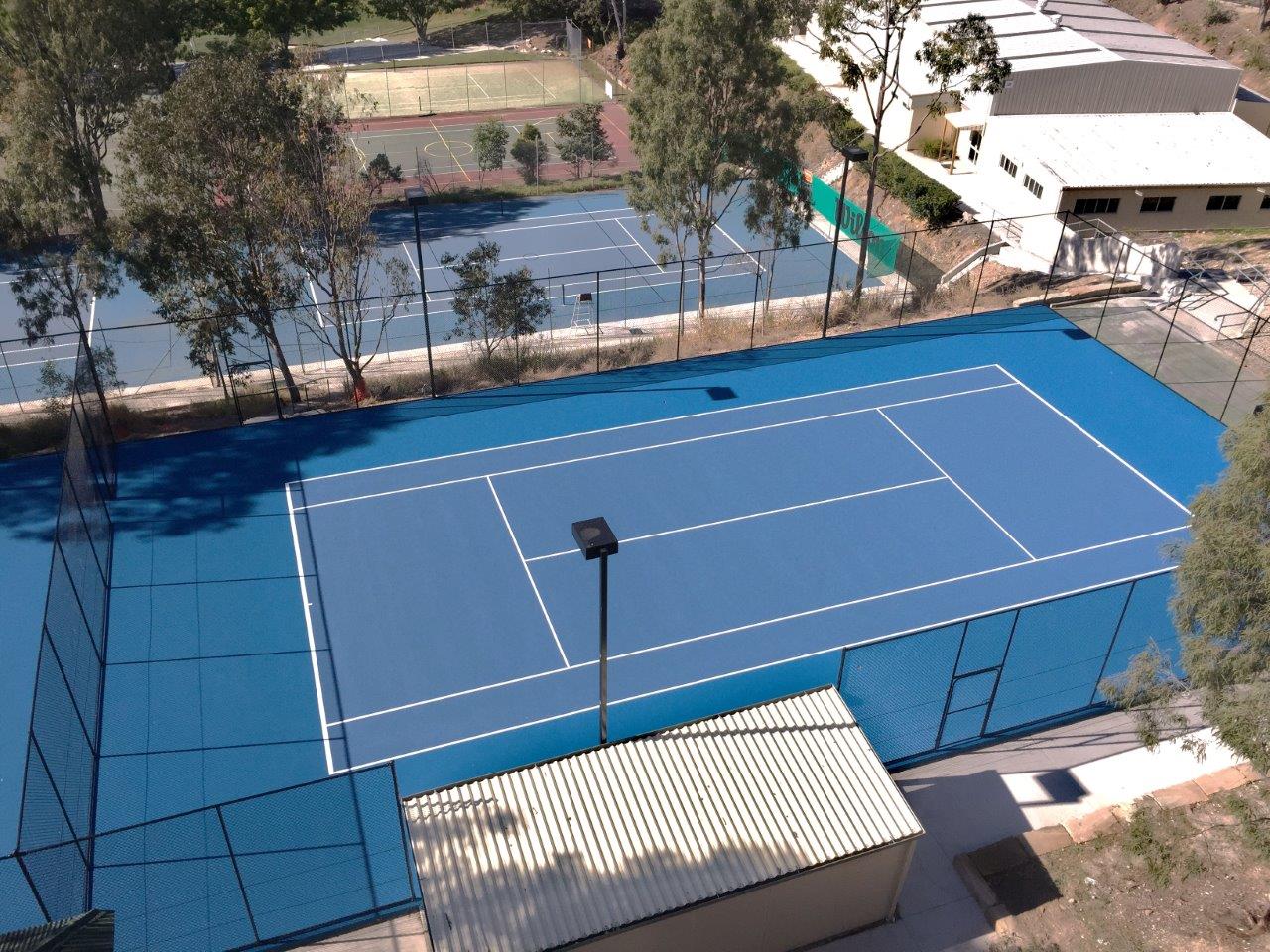 Sports surfaces for tennis courts and fields | Pro One Softfall