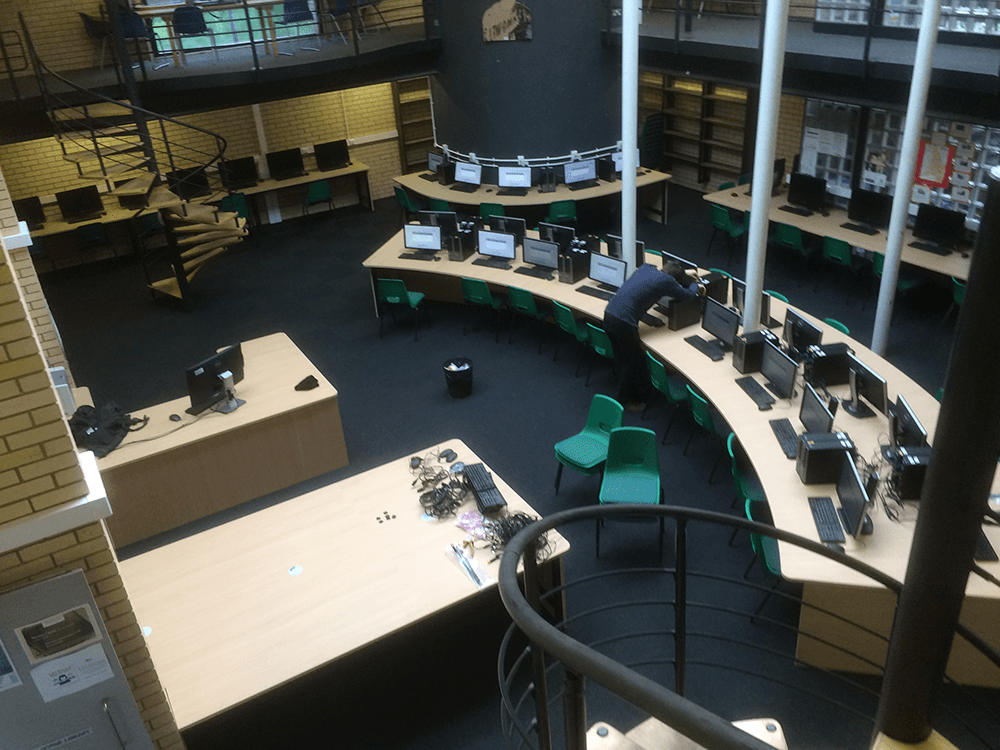 IT benching, ICT suites, Computer Desks, Computer Benches, Benching ...