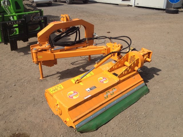 Taylor Attachments Gallery | Tractor Headstock Conversion Brackets